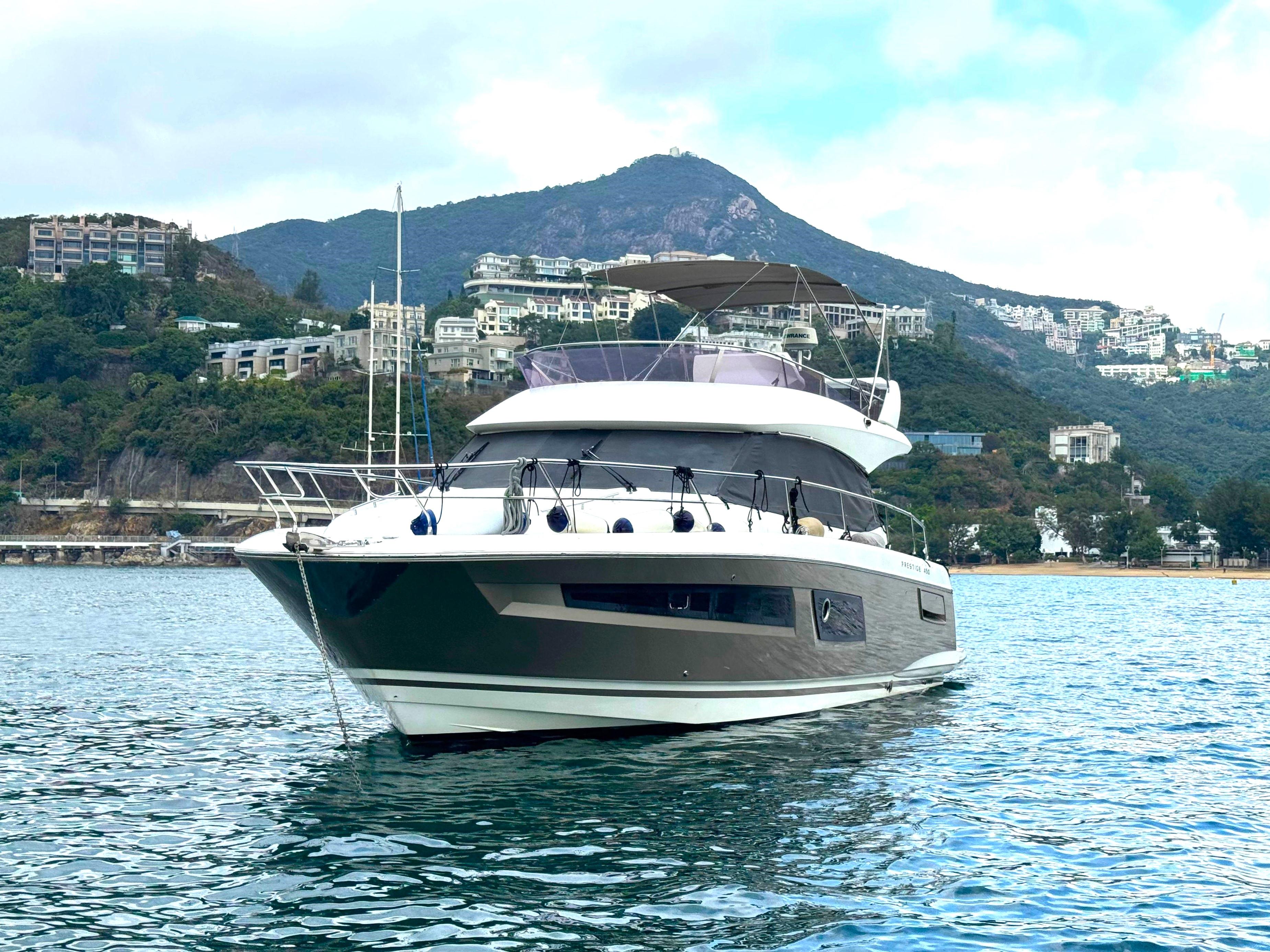2014 Prestige 450 Flybridge for sale - YachtWorld
