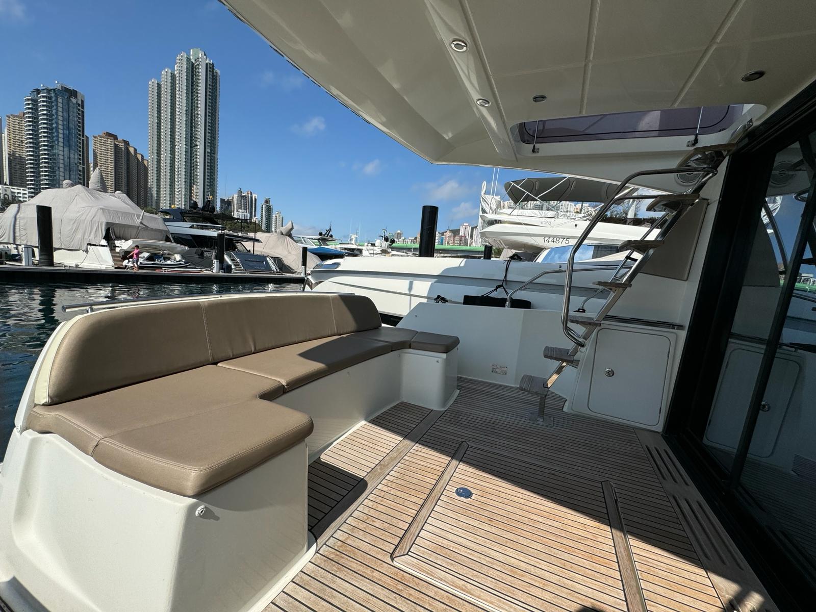 2014 Prestige 450 Flybridge for sale - YachtWorld