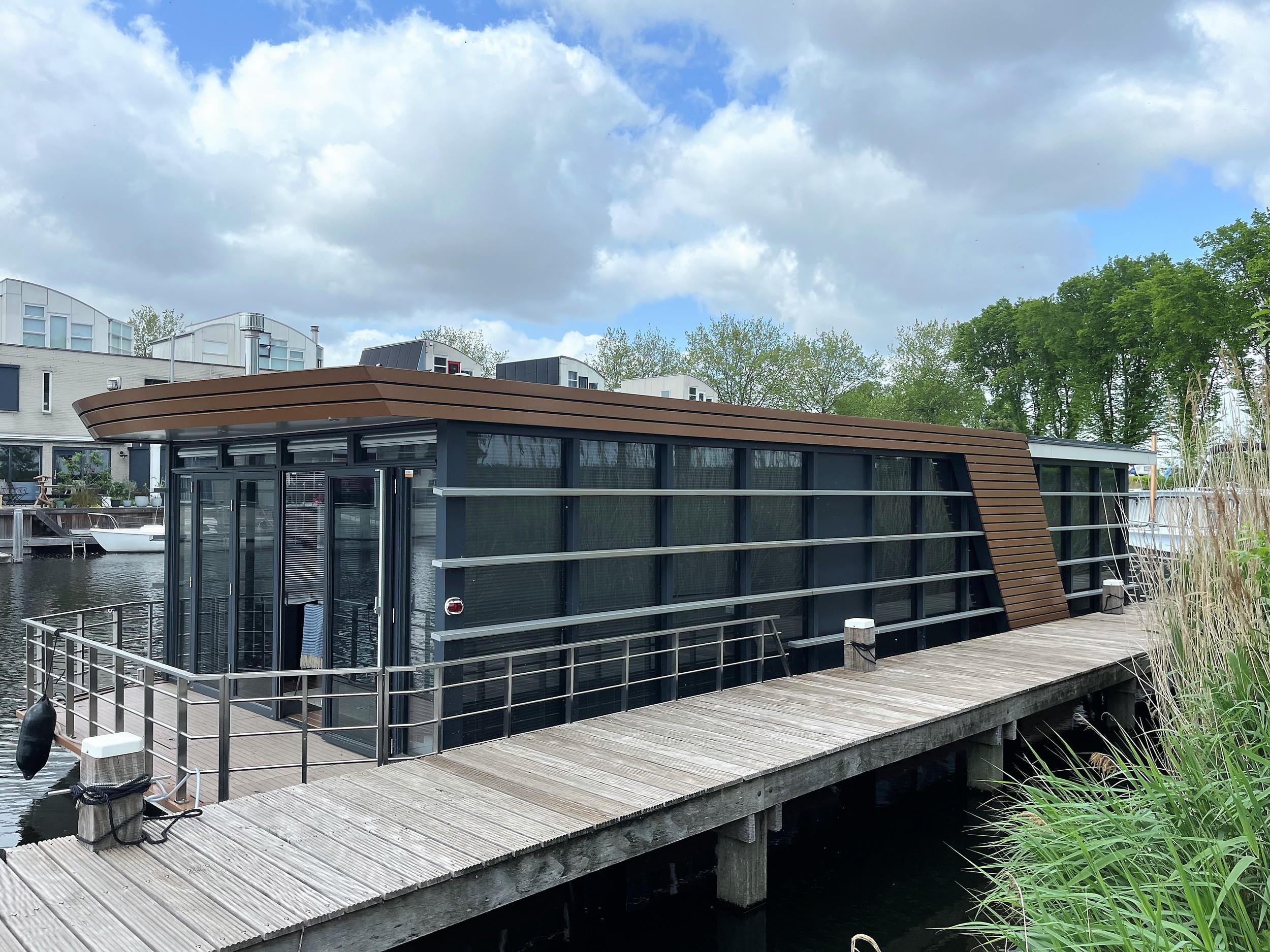 Varende Villa Houseboat Houseboat Elektrisch | 2015 | 15m | Boatshop24