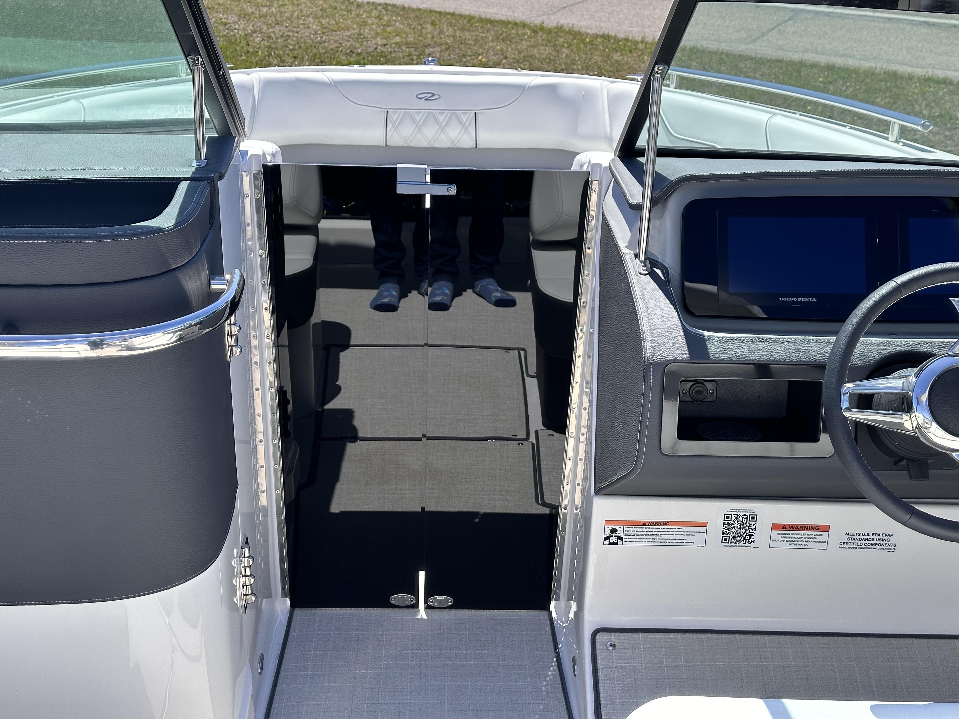 2024 Regal LS6 Bowrider for sale - YachtWorld