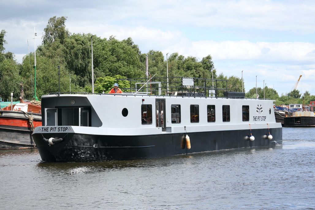 Barge WIDEBEAM BARGE | 24m | 2002 - East Riding of Yorkshire | Boats ...