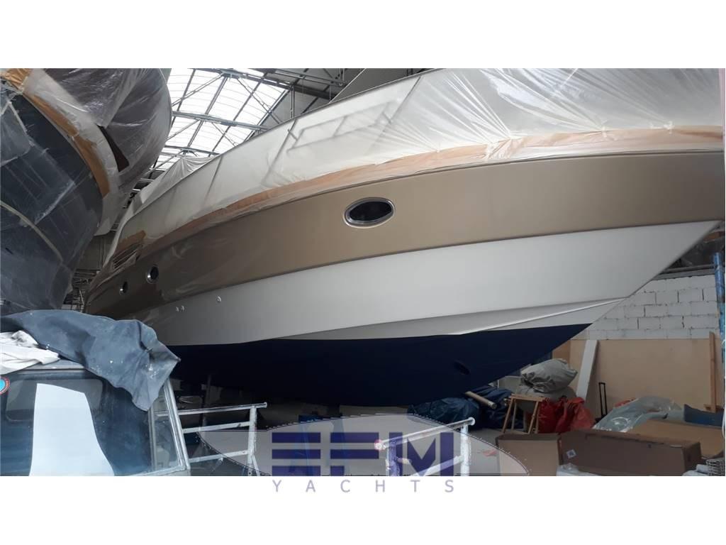 New 1996 Cranchi Smeraldo 36 | TopBoats