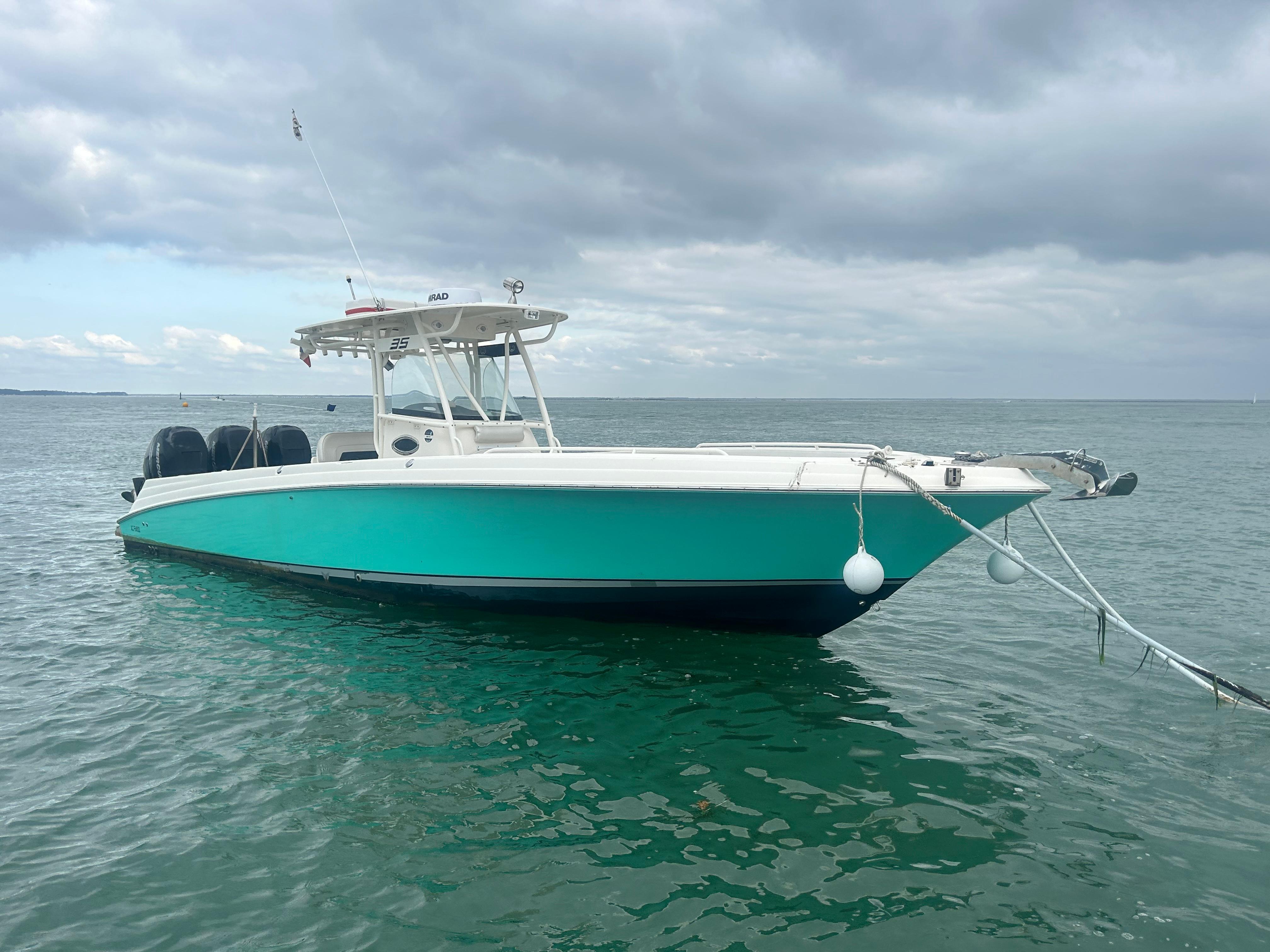 Used Wellcraft Scarab 35 in 33 - Gironde - iNautia