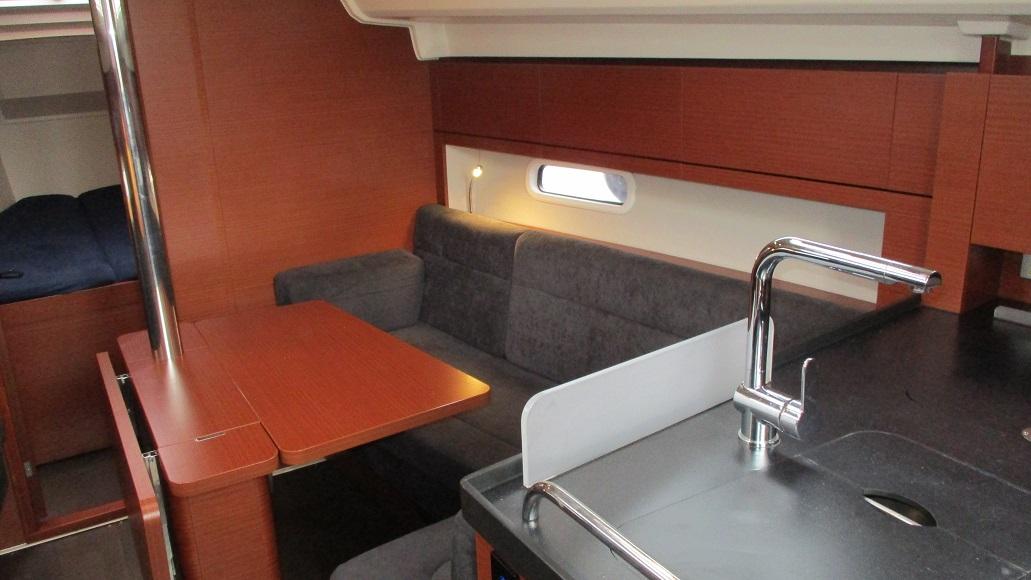 2022 Hanse 348 Cruiser for sale - YachtWorld