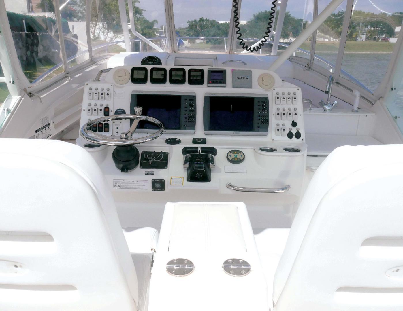 2011 Everglades 35 LX Sportfischerboot Kaufen - YachtWorld