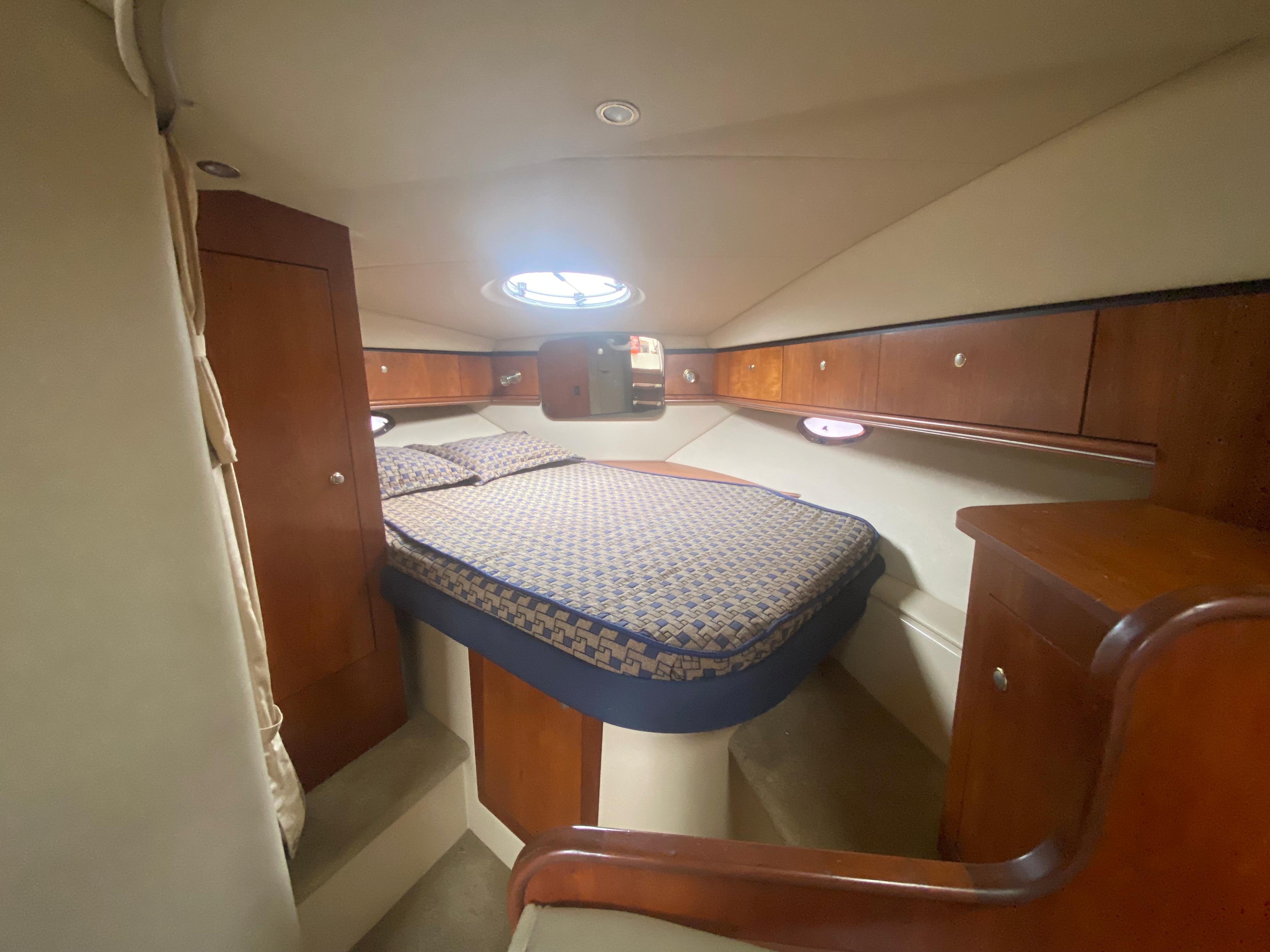 2005 Cruisers 340 Express w/Diesel Engines Express Cruiser for sale ...