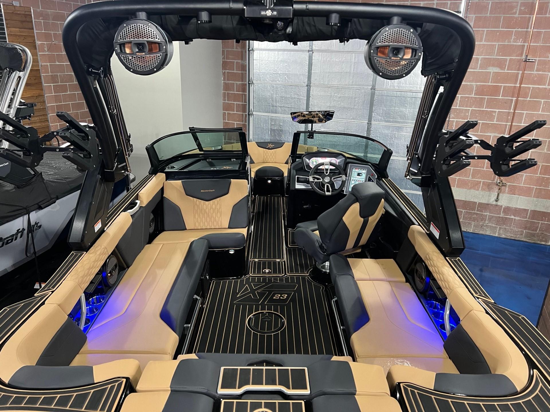 2024 MasterCraft XT23 Ashley Kidd Edition Unspecified for sale - YachtWorld