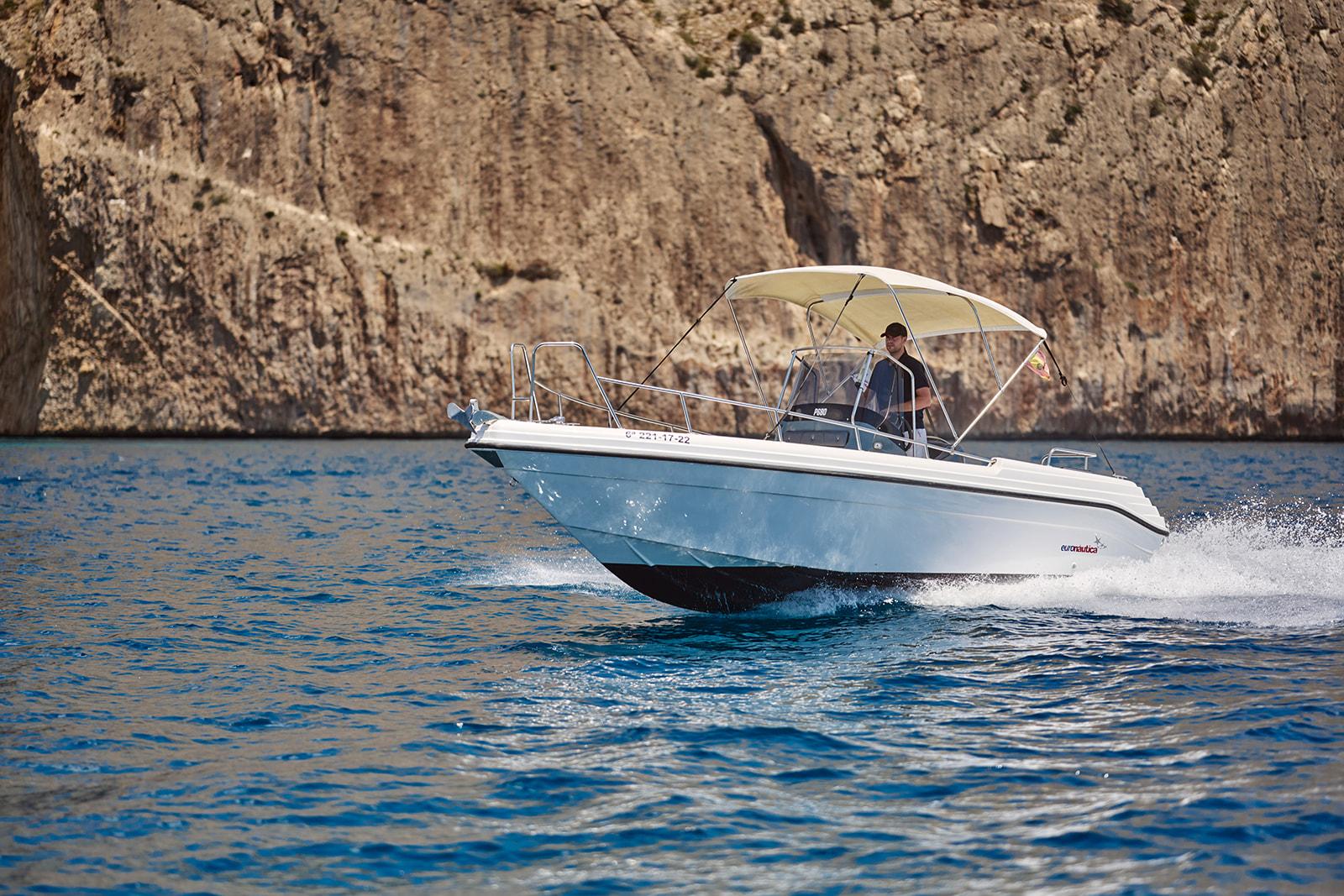 Poseidon R680 Occasion en Alicante - iNautia