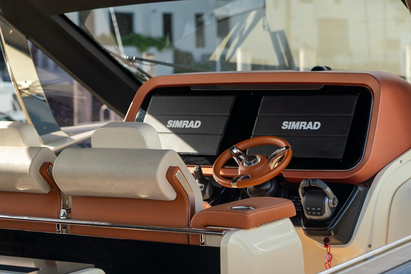 2023 Invictus TT460 Express Cruiser for sale - YachtWorld