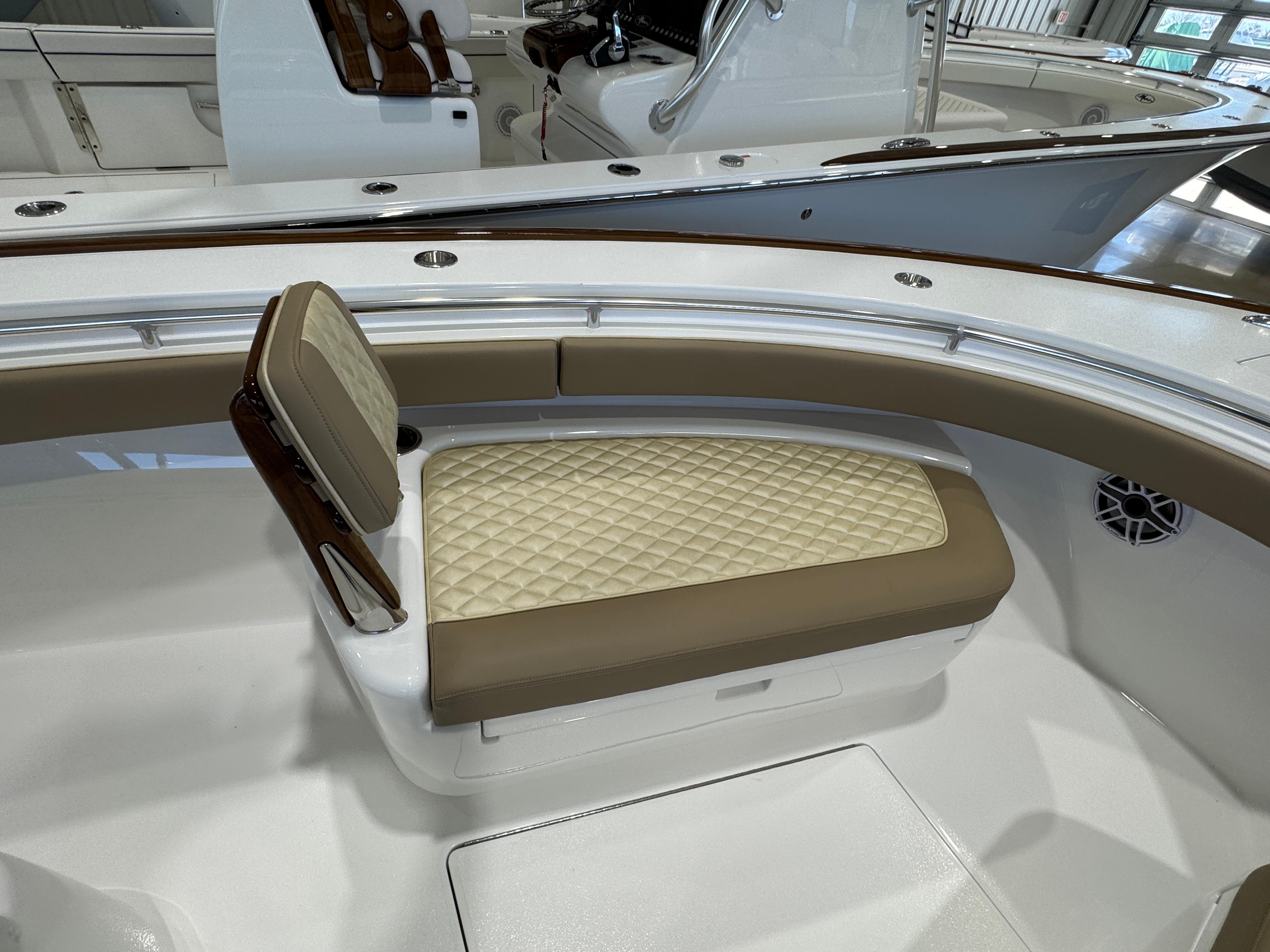 2025 Valhalla Boatworks V-29 Hybrid Center Console for sale - YachtWorld