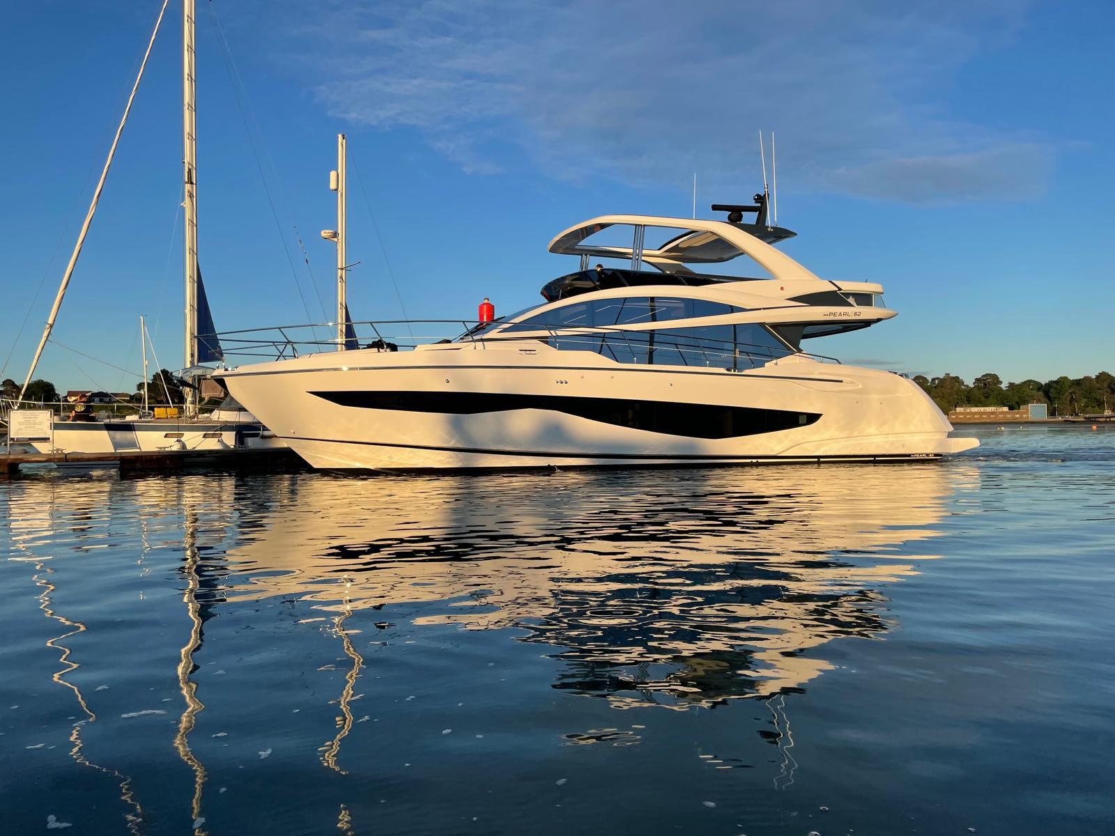 2022 Pearl 62 Flybridge for sale - YachtWorld