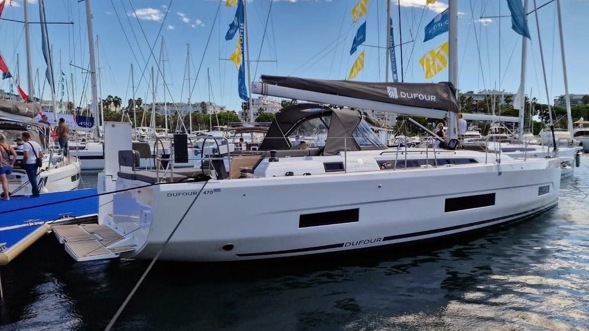 Occasion 2022 Dufour 470 - Var ( 83 ) | YachtFocus