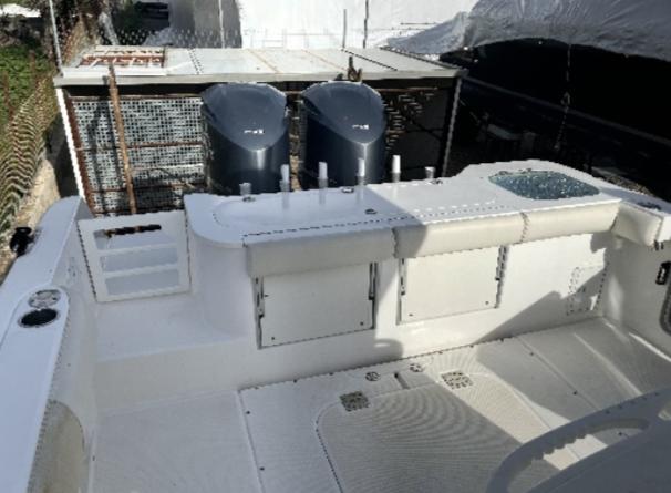 2016 Everglades 325 Pilot Express Cruiser for sale - YachtWorld