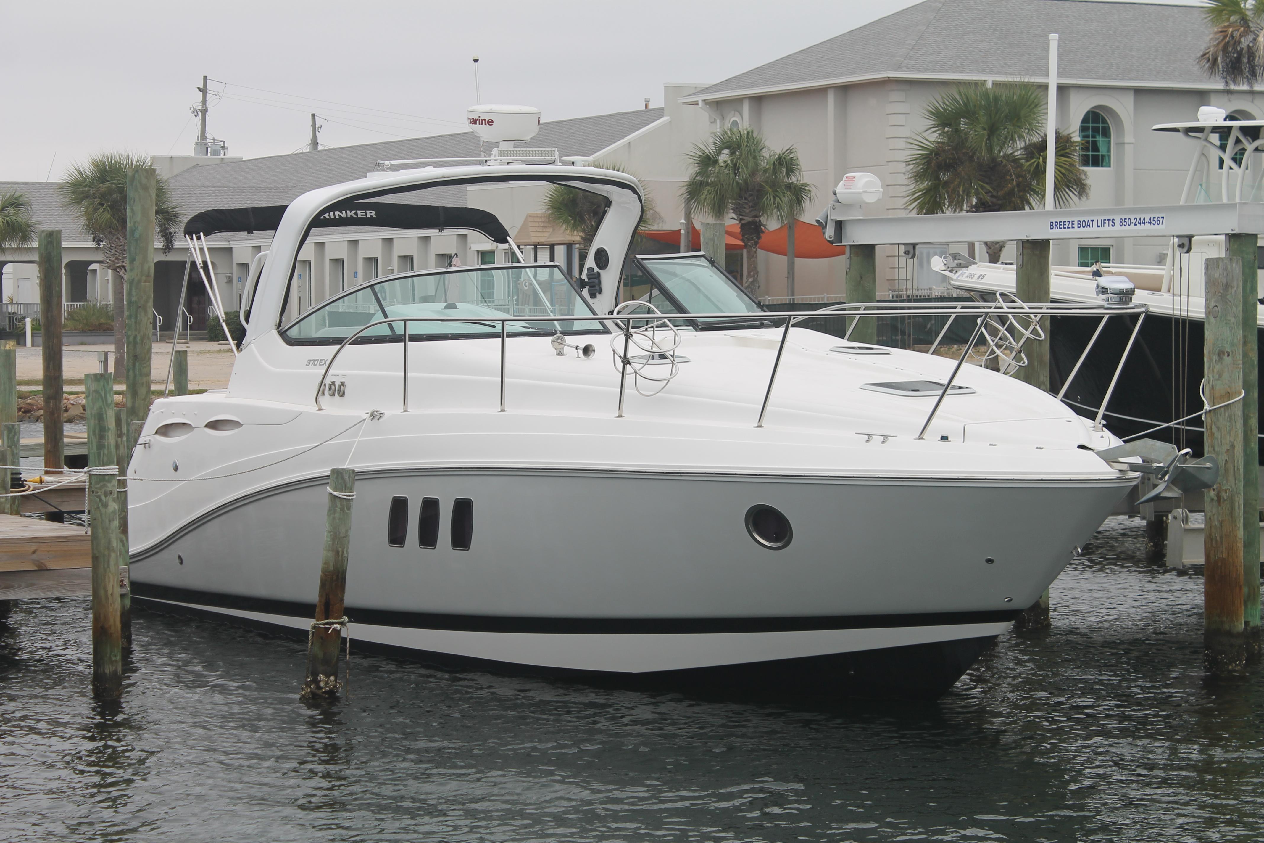 2017 Rinker 370 Rinker Sports Cruiser for sale - YachtWorld