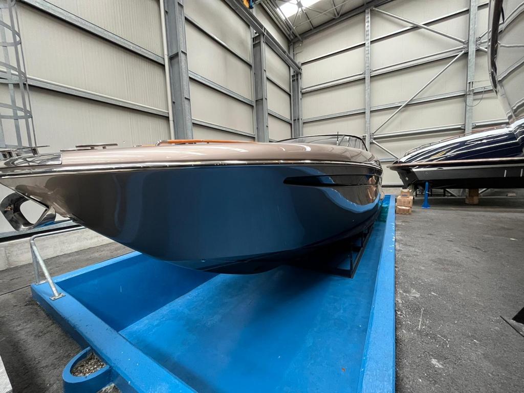 2009 Riva 44 Rivarama Express Cruiser for sale - YachtWorld