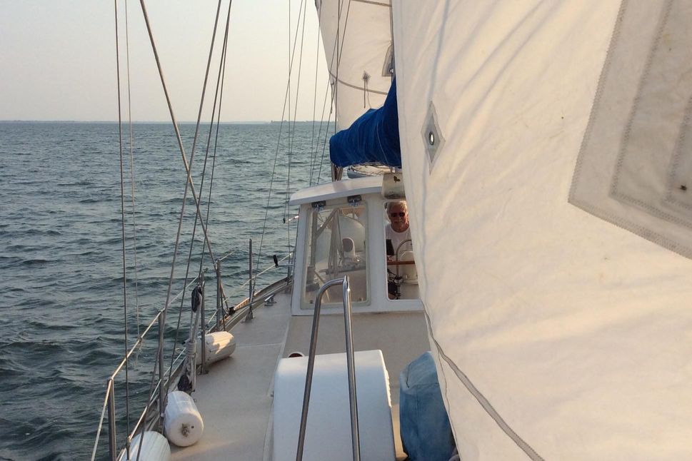 1979 Corbin 39 Center cockpit Centre Cockpit for sale - YachtWorld