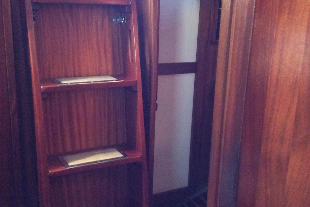 1979 Corbin 39 Center cockpit Centre Cockpit for sale - YachtWorld