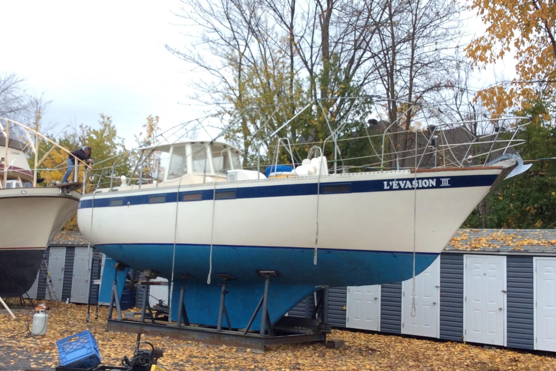 1979 Corbin 39 Center cockpit Centre Cockpit for sale - YachtWorld