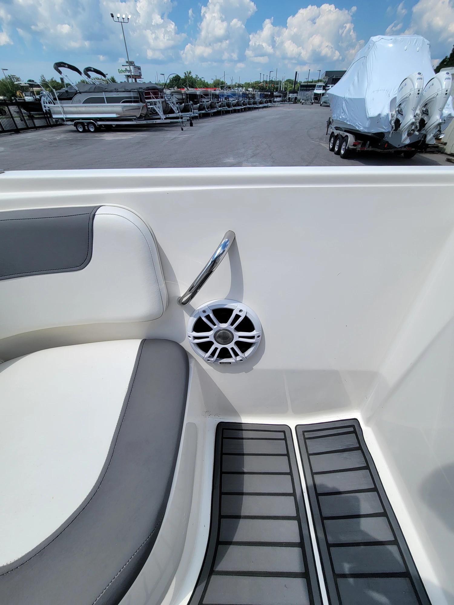 2021 Bayliner Element E21 Deck for sale - YachtWorld