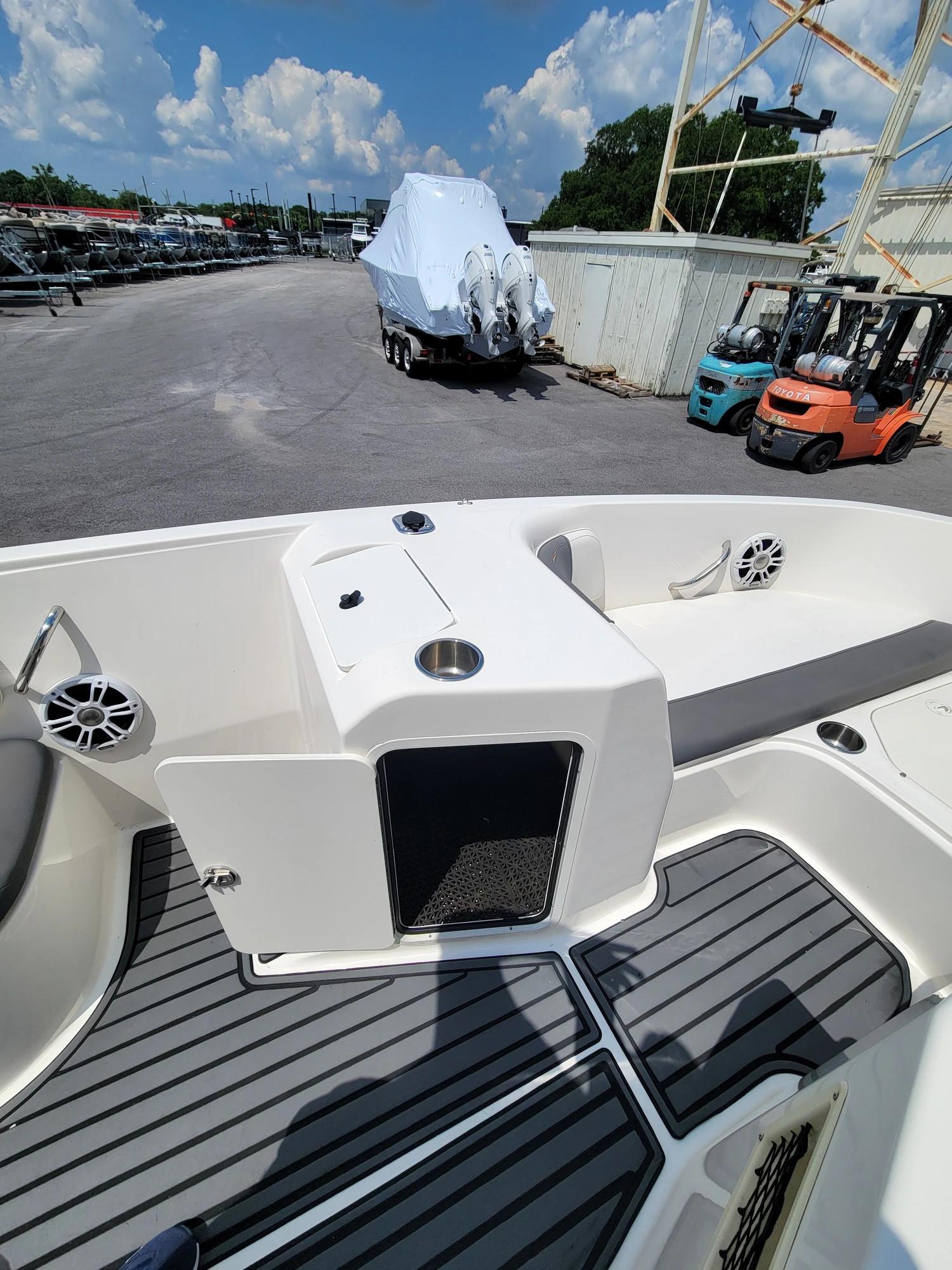 2021 Bayliner Element E21 Deck for sale - YachtWorld