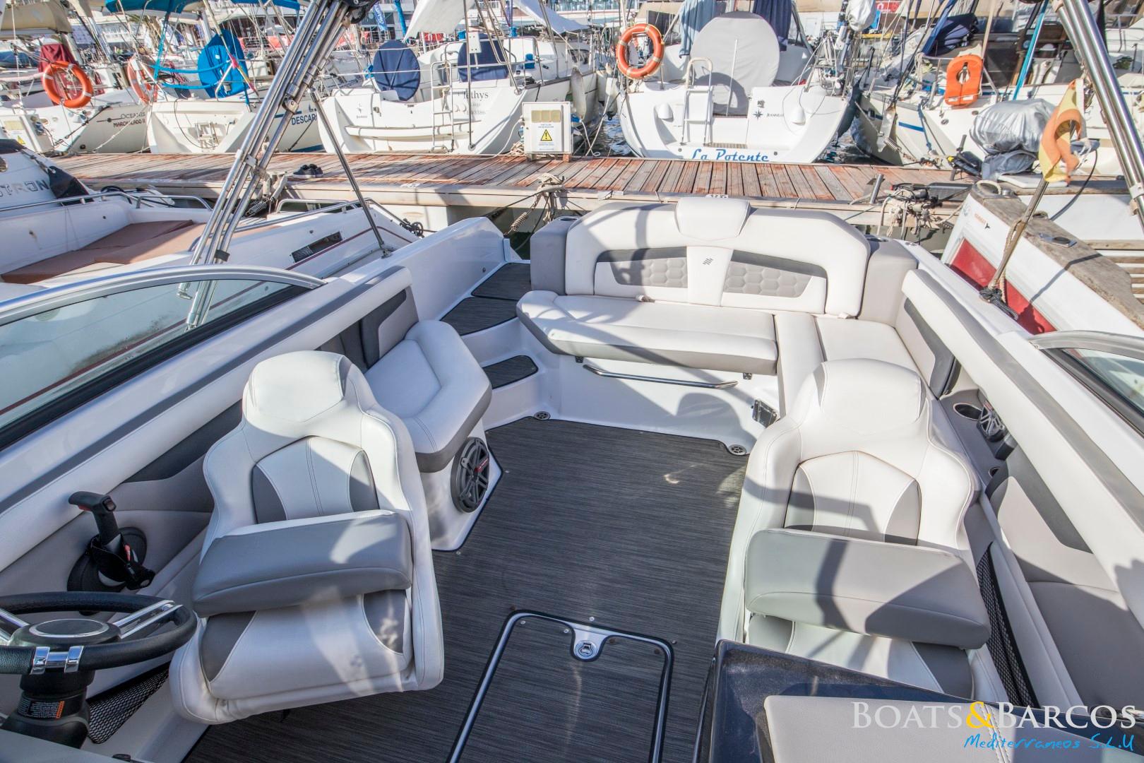 2018 Four Winns HD220 Embarcaciones de cubierta en venta - YachtWorld