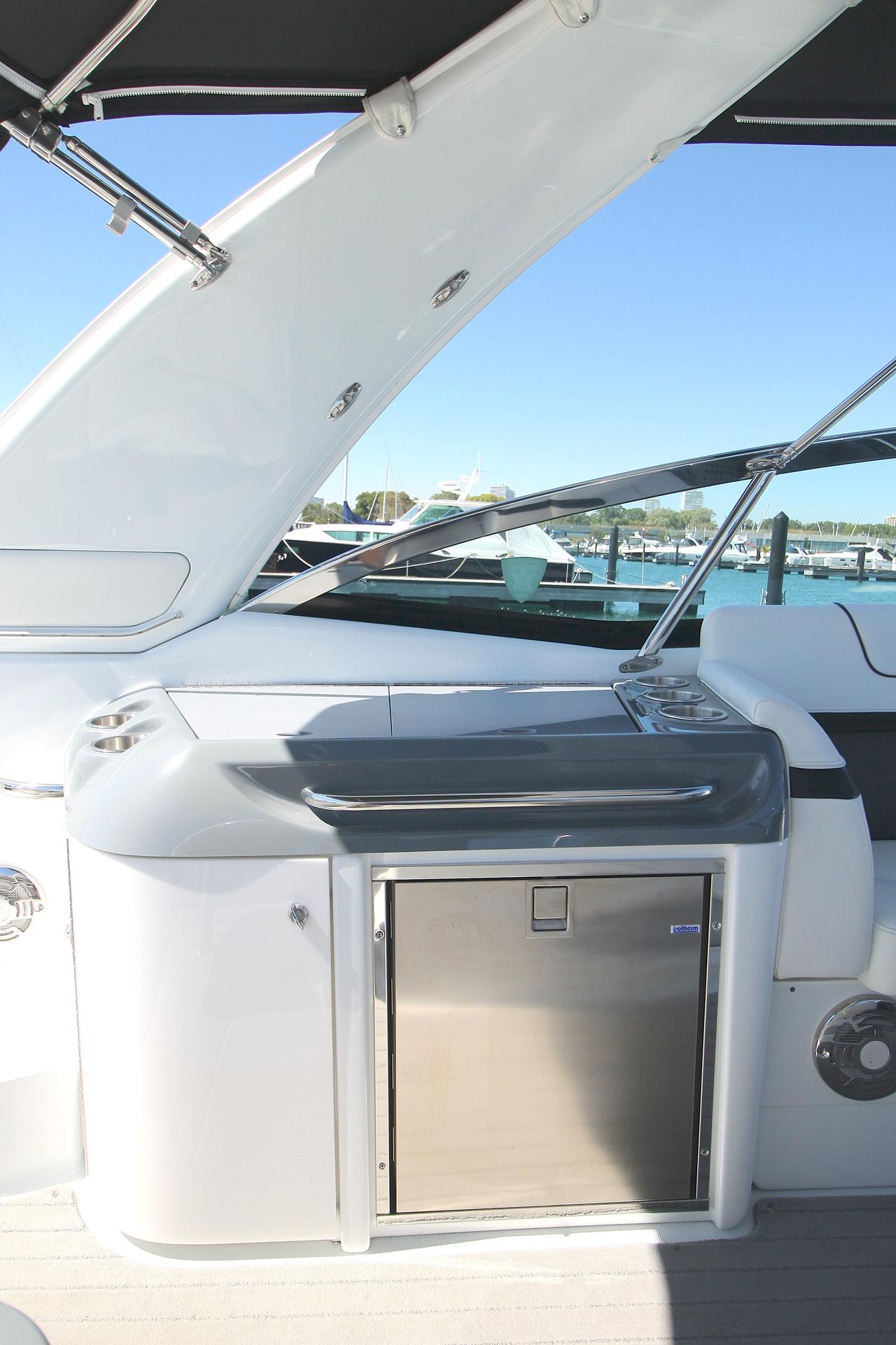 2014 Formula 350 CBR - Weber Yachts