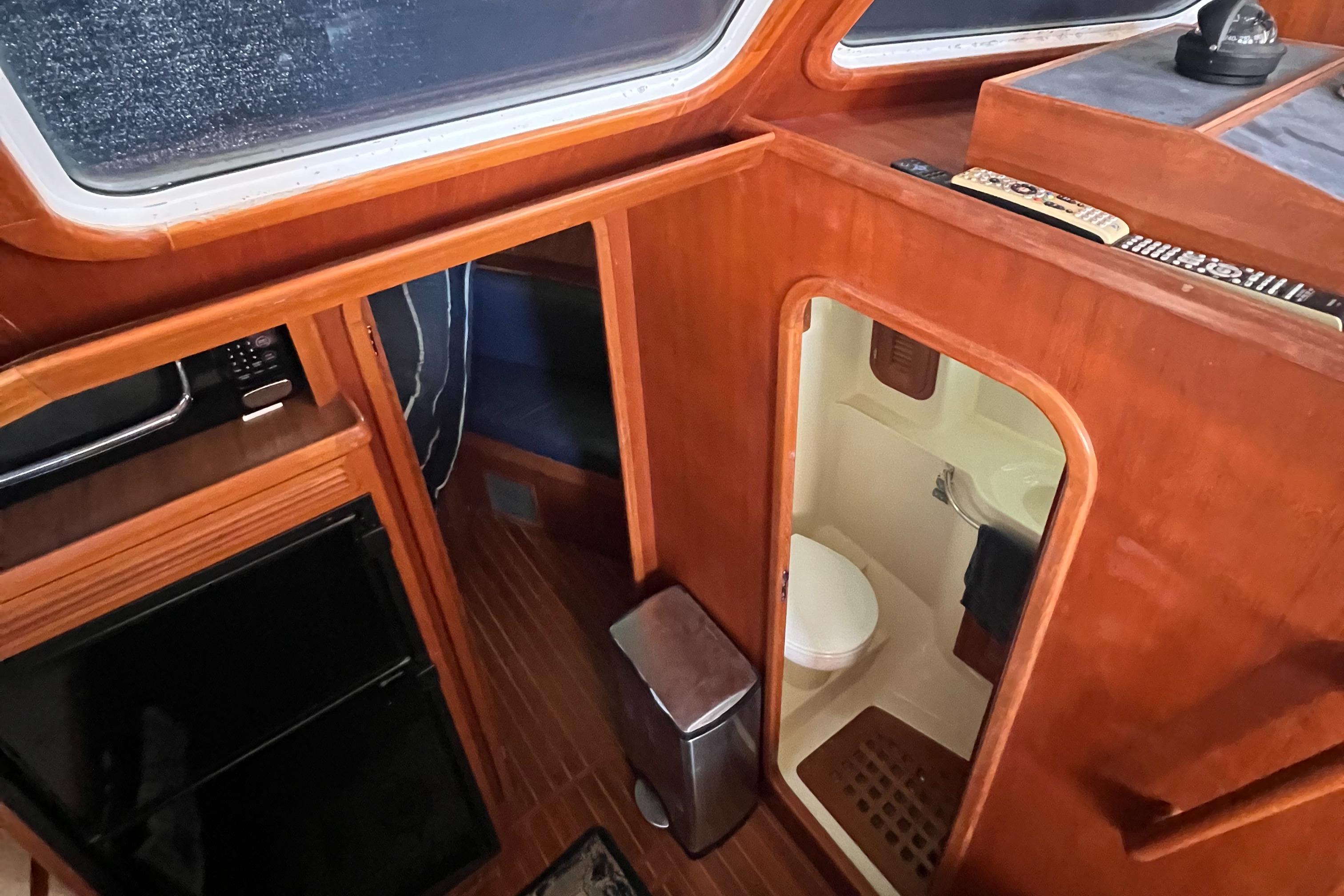 2007 Heritage East 36 Sundeck Trawler Trawler for sale - YachtWorld