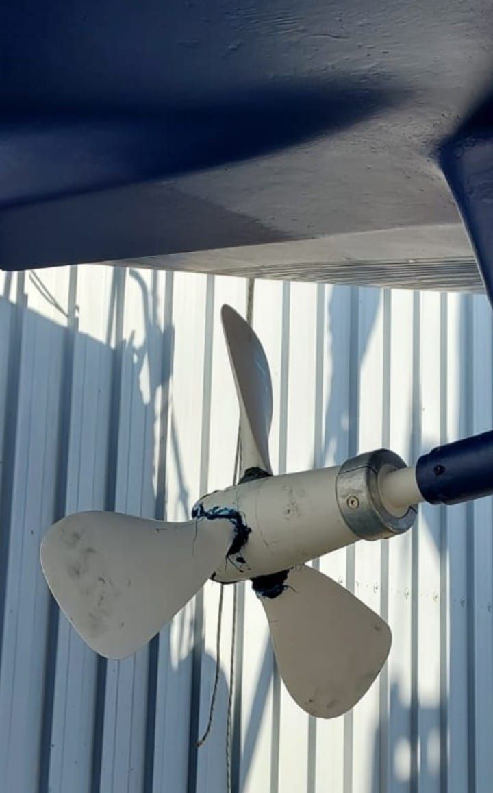 Used Custom océanis 430 in Roma - iNautia