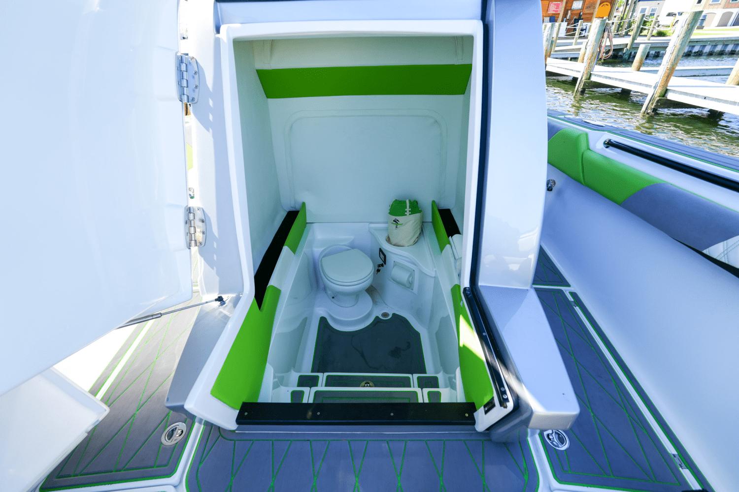 2018 Statement 35 Open Centre Console for sale - YachtWorld