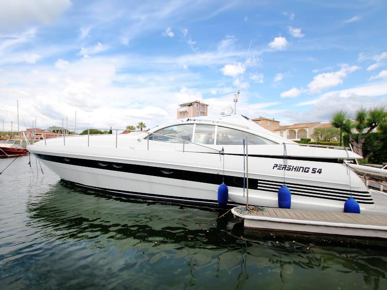 Pershing 54 | 2000 | 18m | Boatshop24
