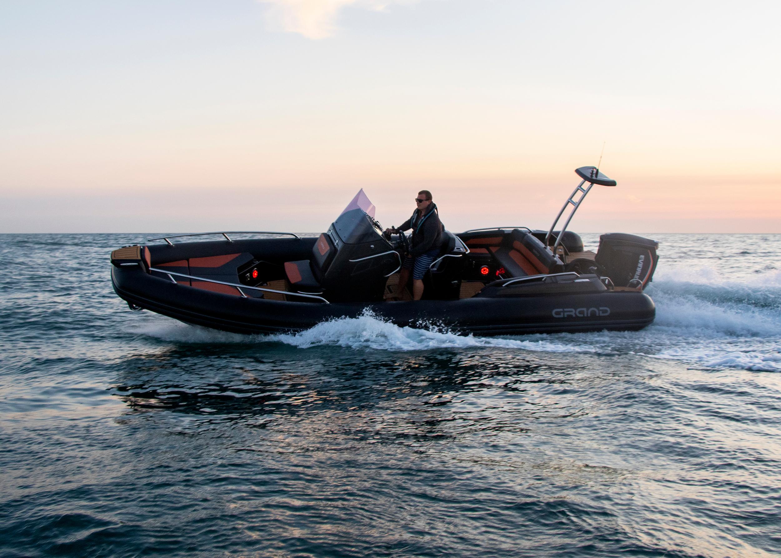 Nuevo 2026 Grand GL750 Golden Line In verkoophaven, Países bajos ...