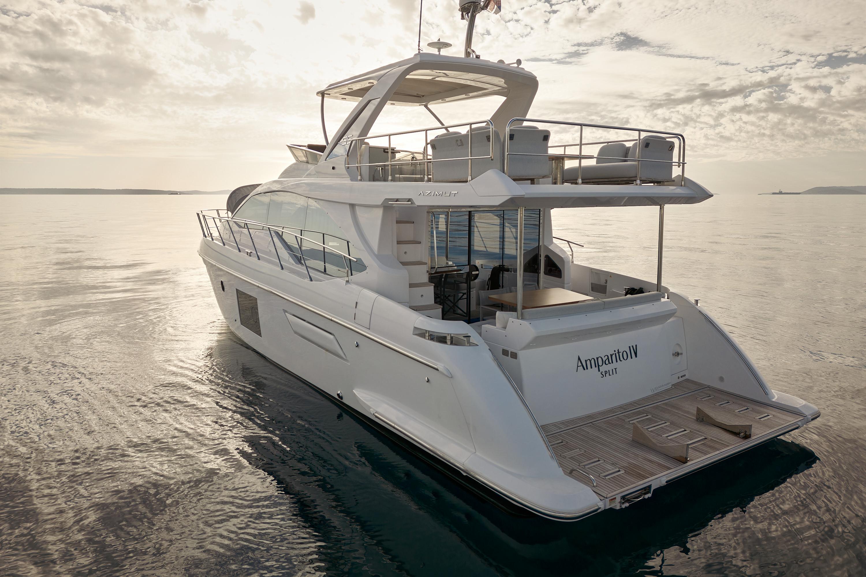 2020 Azimut 55 flybridge Flybridge for sale - YachtWorld