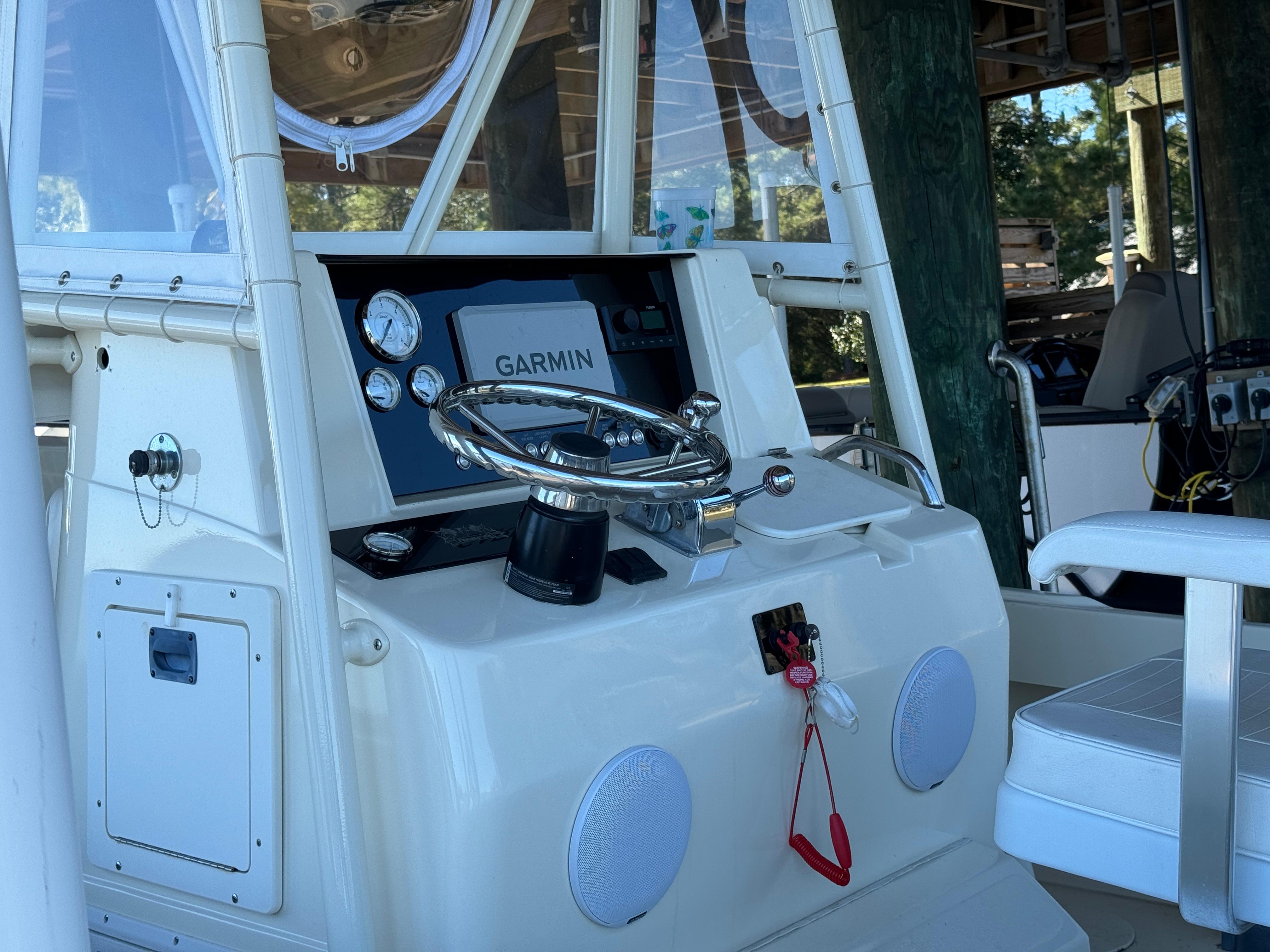 2002 Shamrock 220 Cuddy Saltwater Fishing for sale - YachtWorld