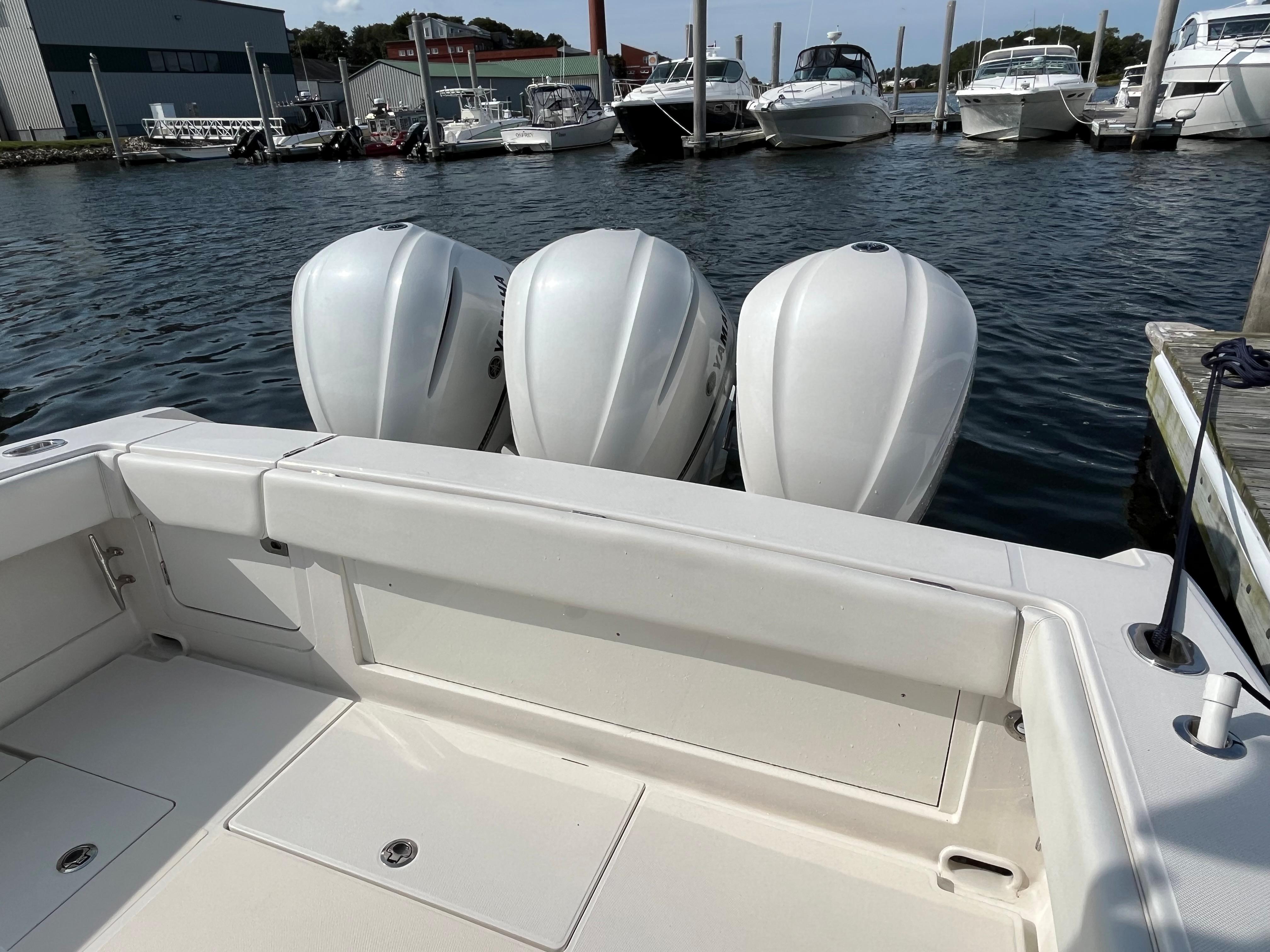 2020 Jupiter 34 Center Console Center Console for sale - YachtWorld