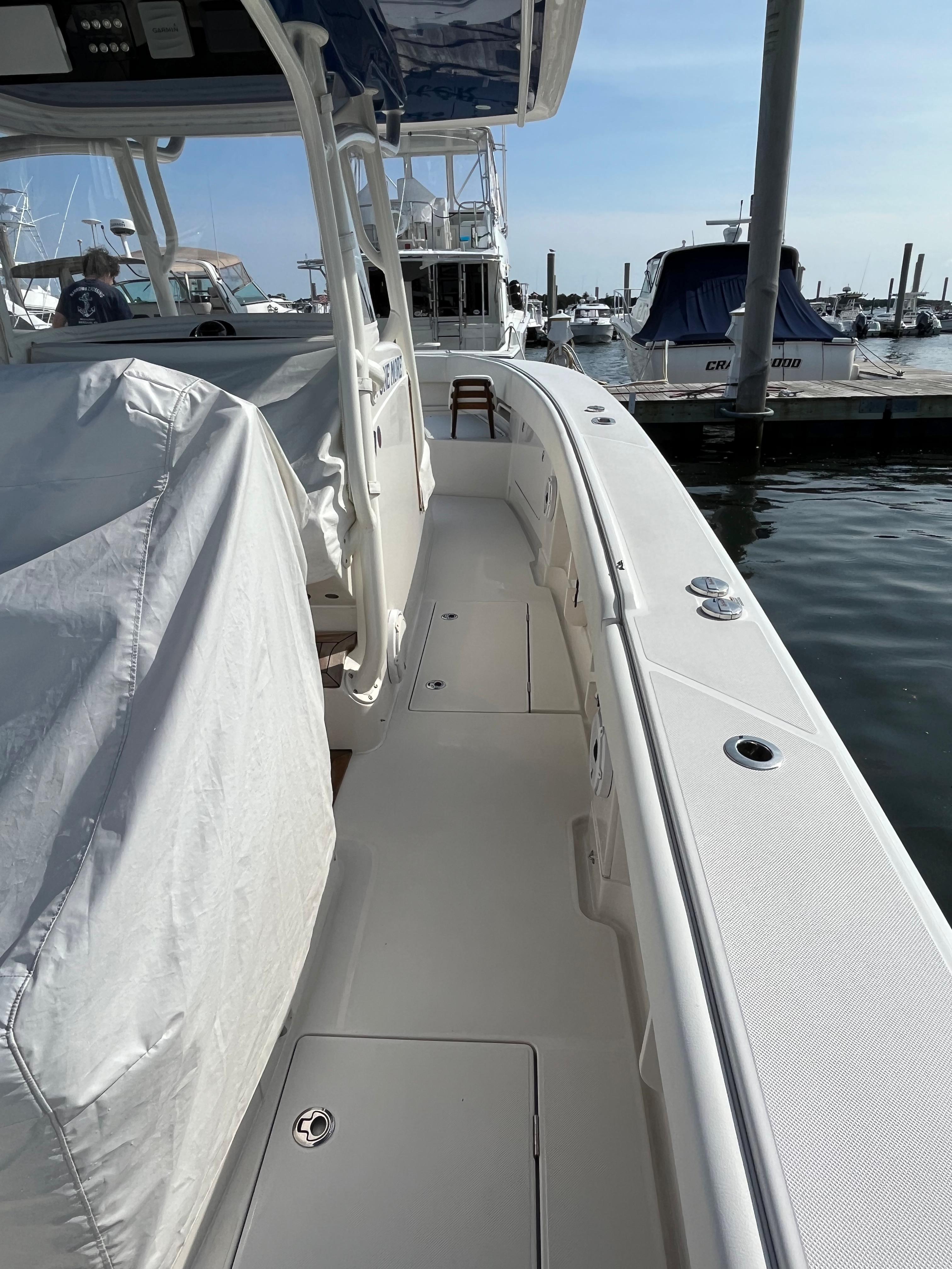 2020 Jupiter 34 Center Console Center Console for sale - YachtWorld