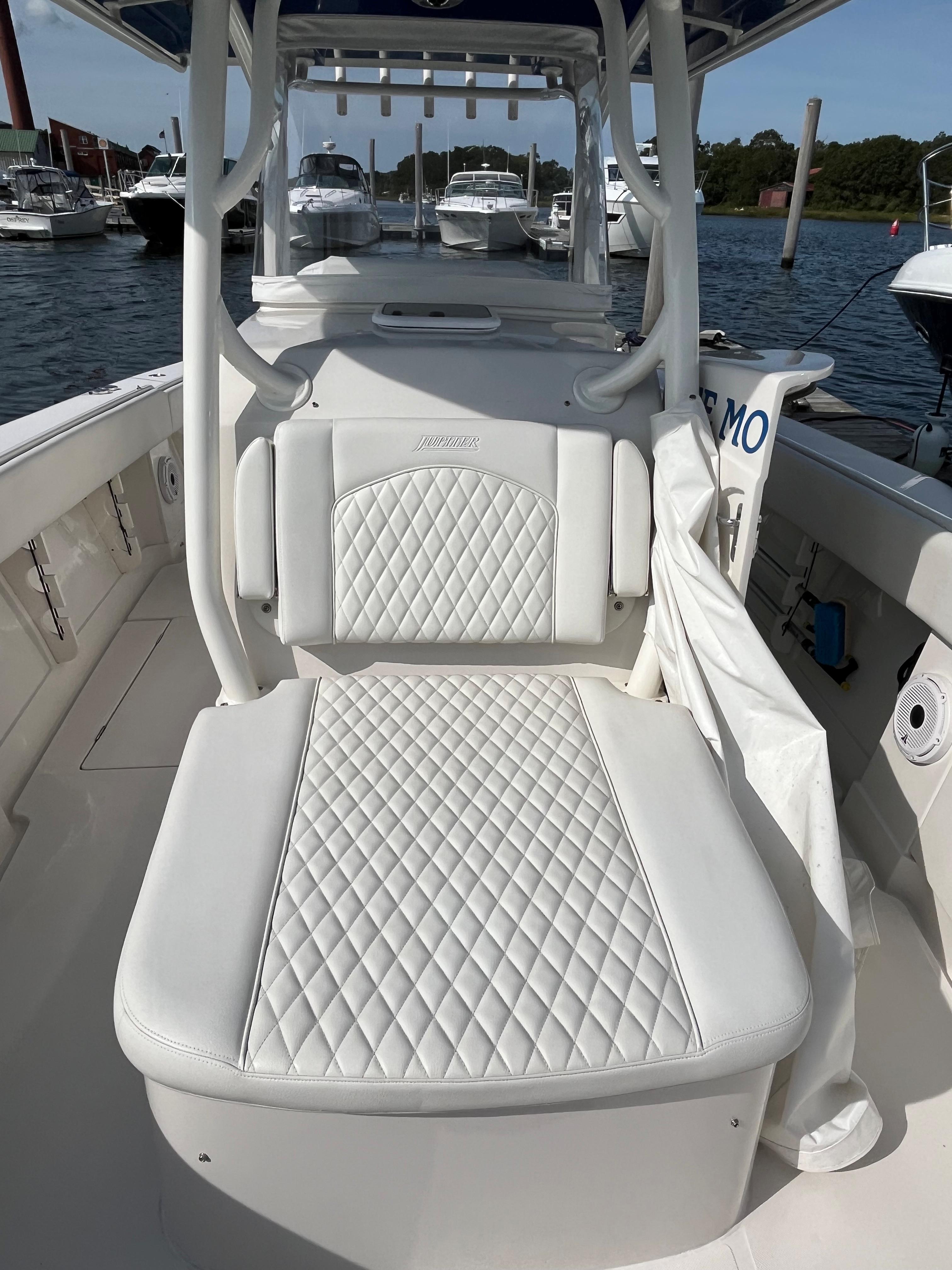 2020 Jupiter 34 Center Console Center Console for sale - YachtWorld