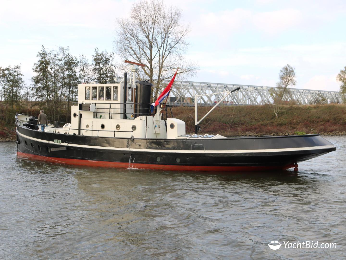 1913 ex. Directie / Inspectie Vaartuig Motor Yachts for sale - YachtWorld