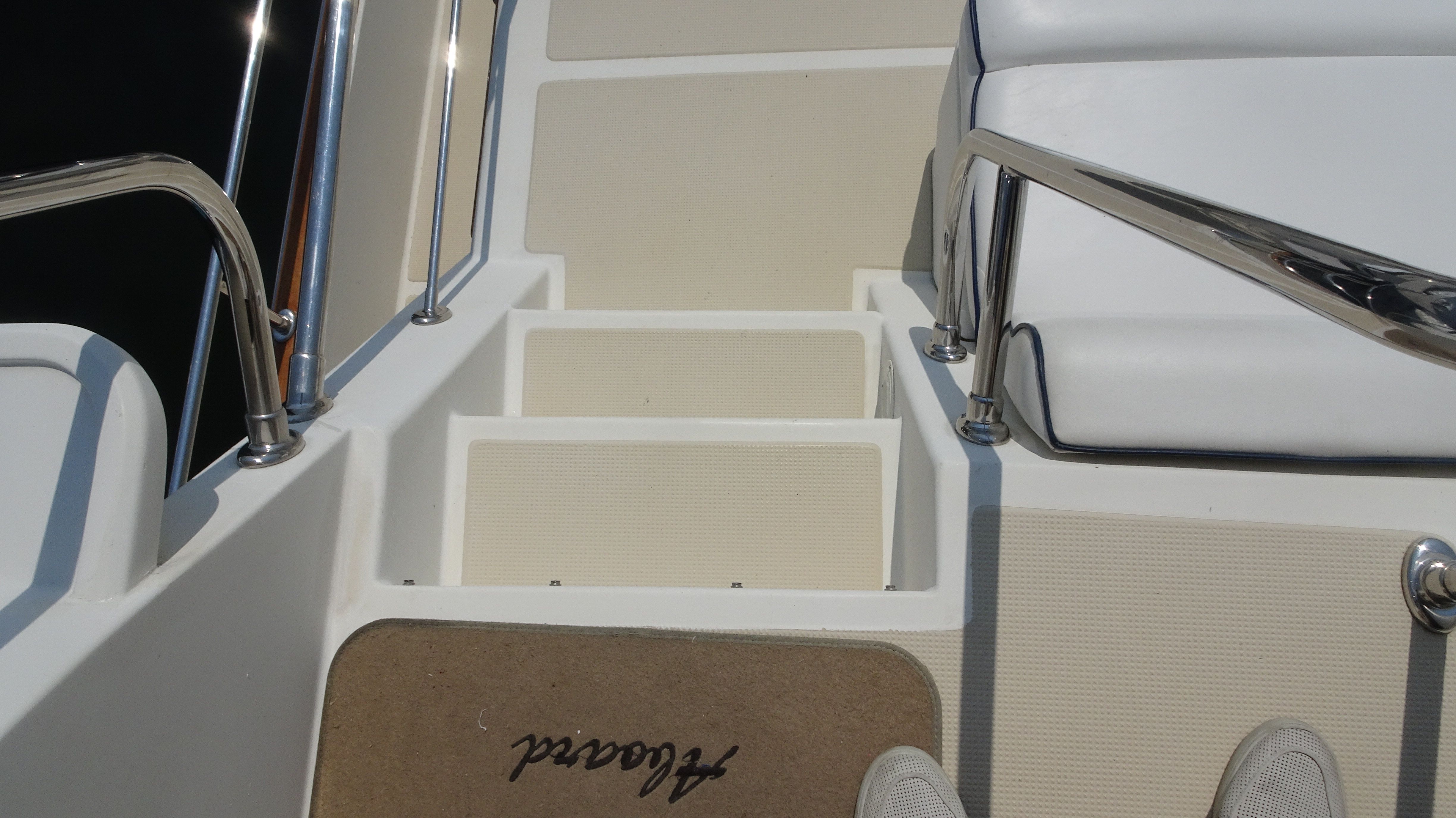 2004 President 42' Performance Trawler Trawler for sale - YachtWorld