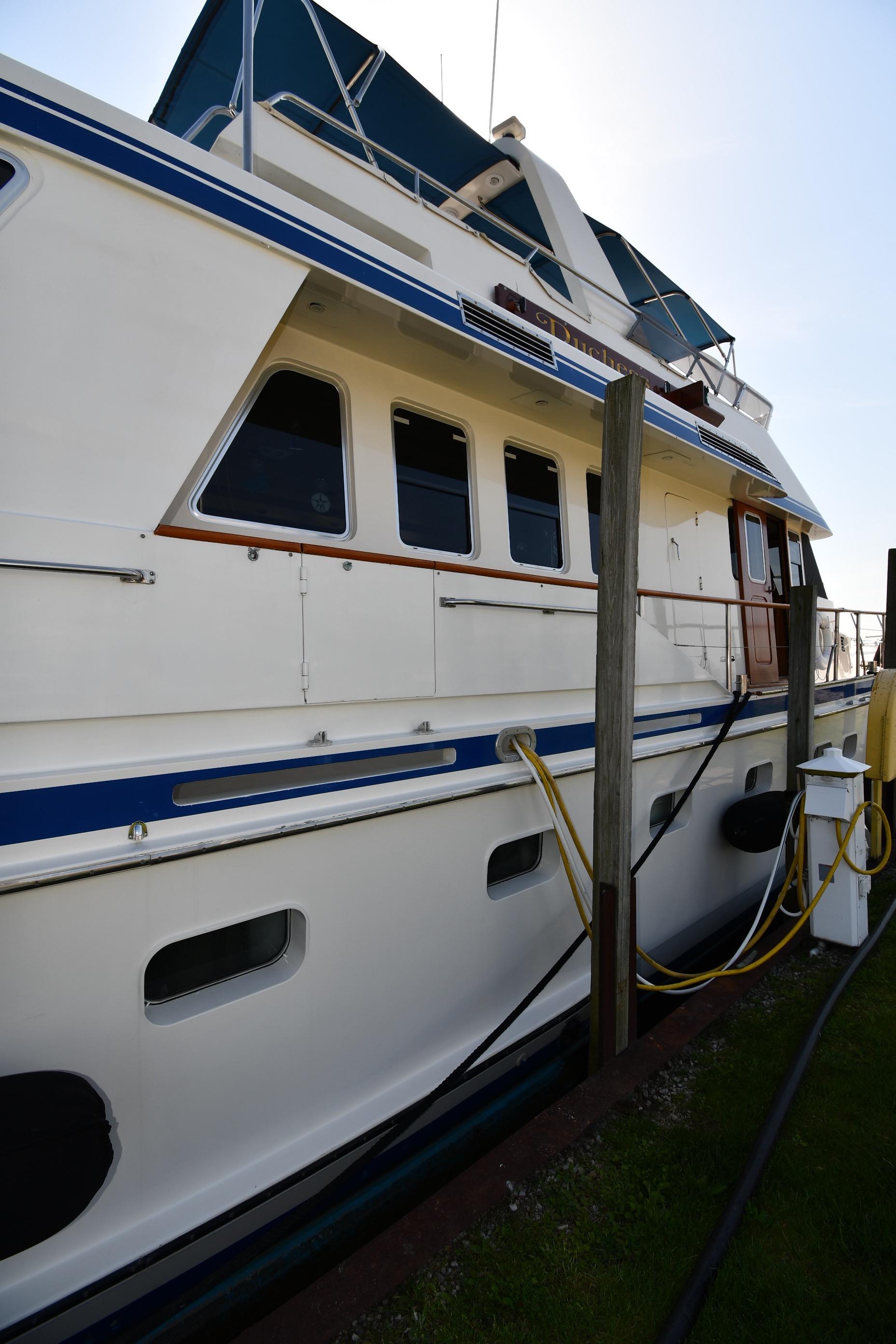 1986 Lowland 64 Pilot House Long Range Motor Yacht Motor Yachts for ...