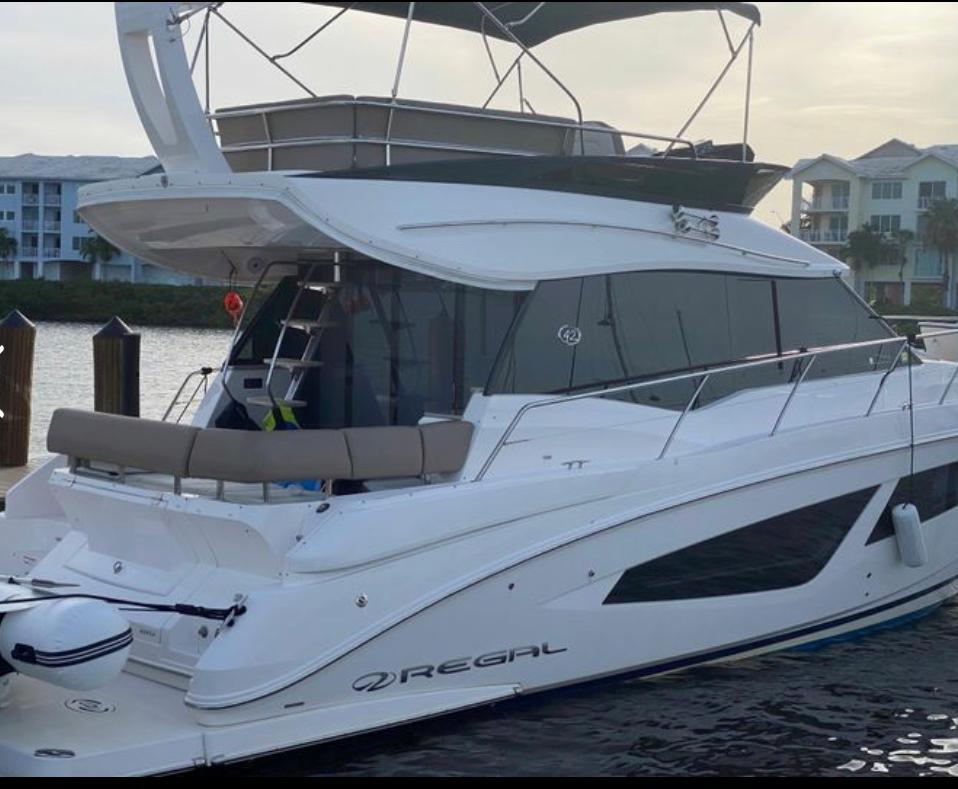 2019 Regal 42 Flybridge for sale - YachtWorld