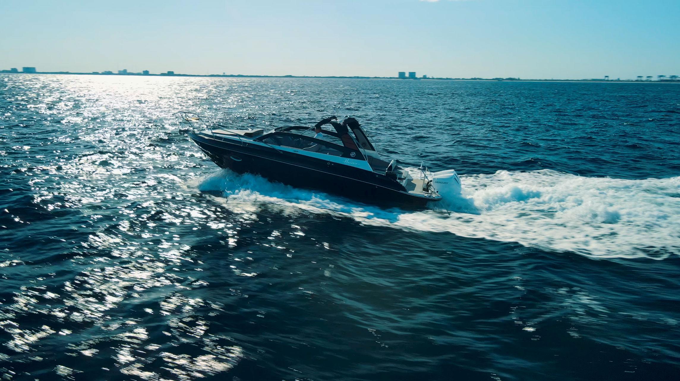 2024 Hanover 305 Motor Yachts for sale - YachtWorld