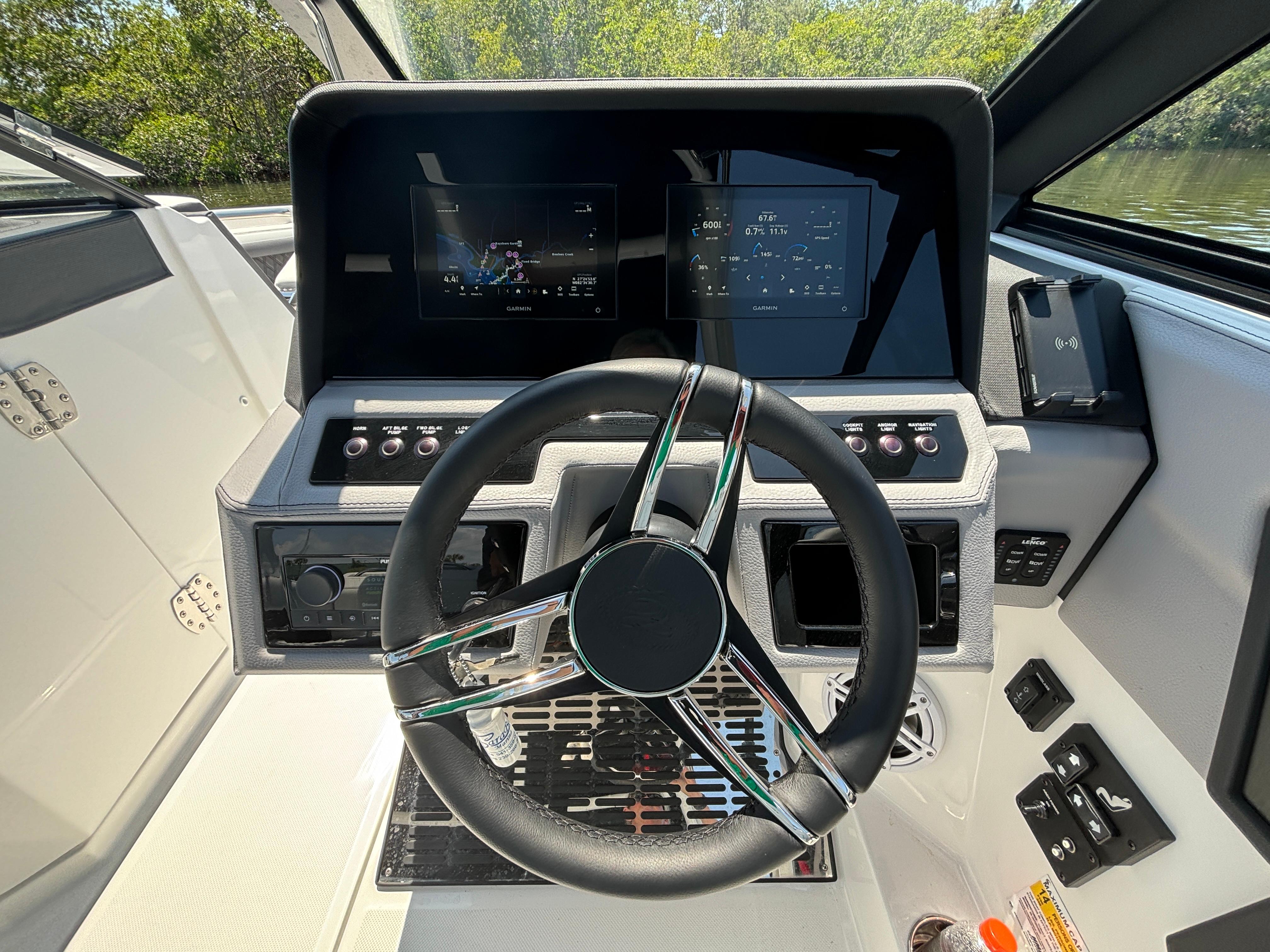 2024 Cobalt R6 Outboard Bowrider for sale - YachtWorld