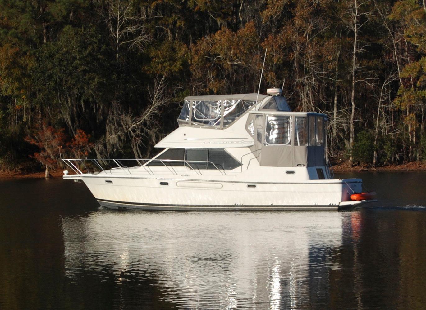 1999 Bayliner 4087 Aft Cabin Motoryacht Motor Yacht for sale - YachtWorld