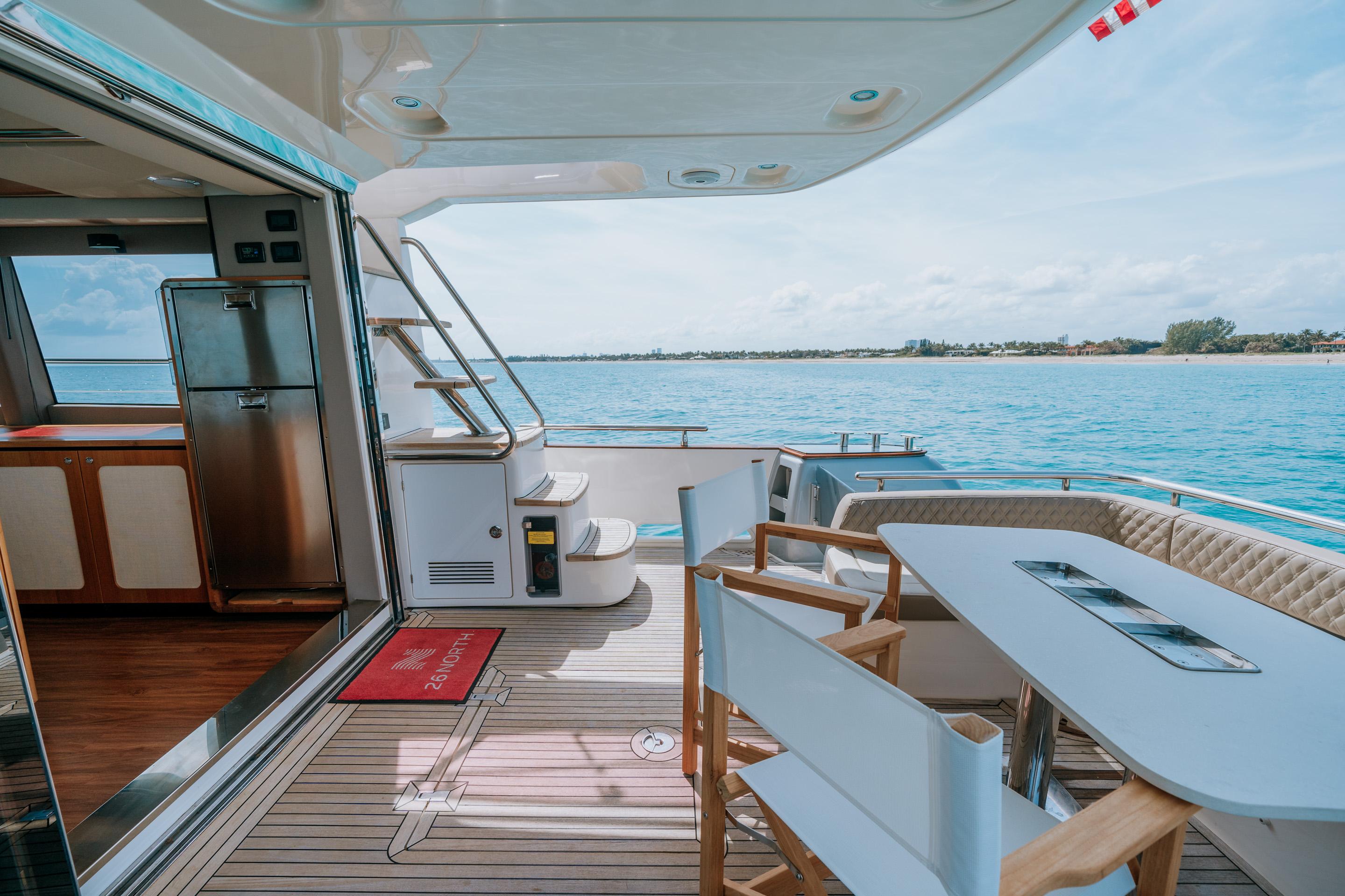 2012 Azimut Magellano 50 Motor Yachts for sale - YachtWorld