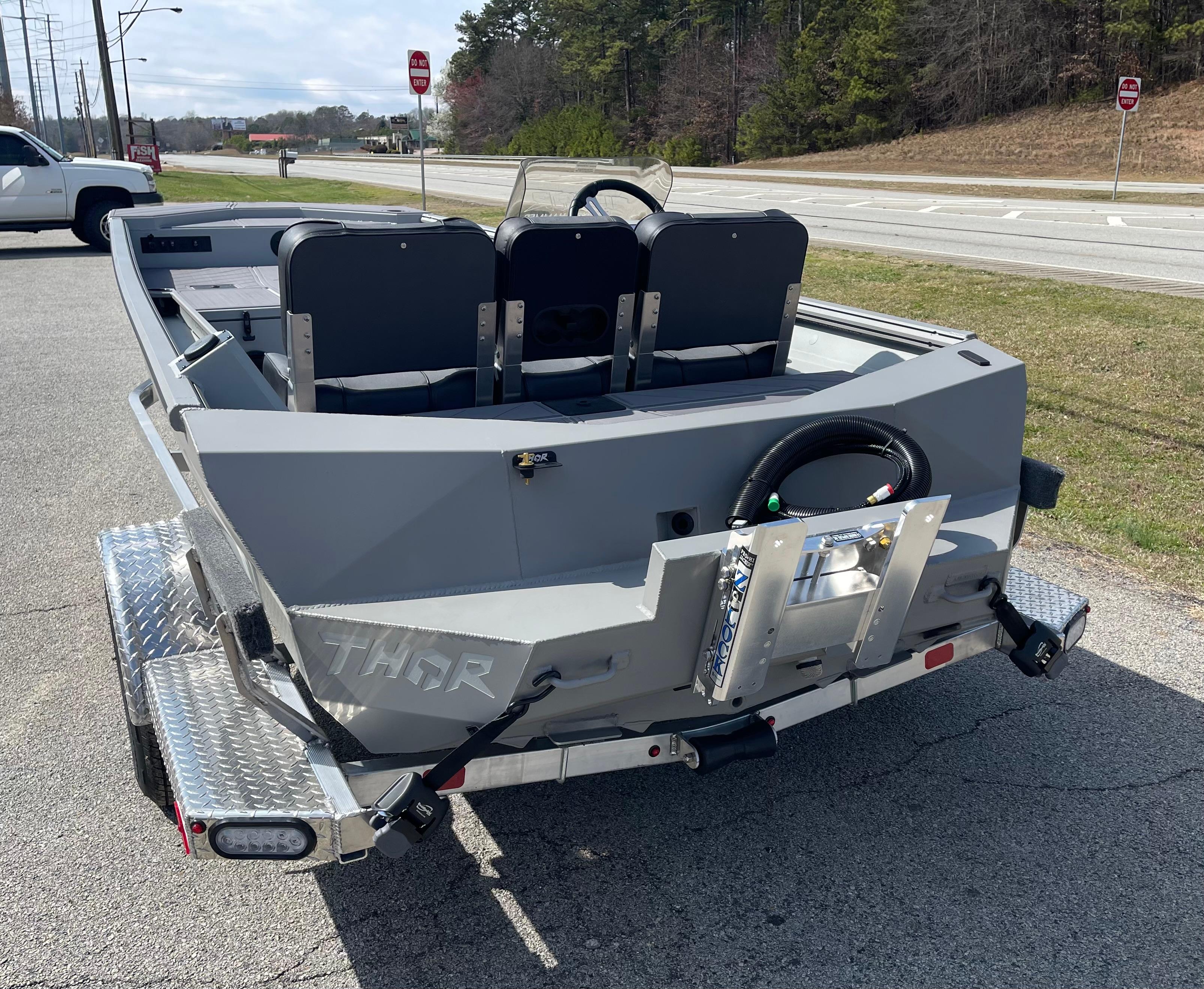 2024 Thor 1860 Lake Hammer Side Console Center Console for sale ...
