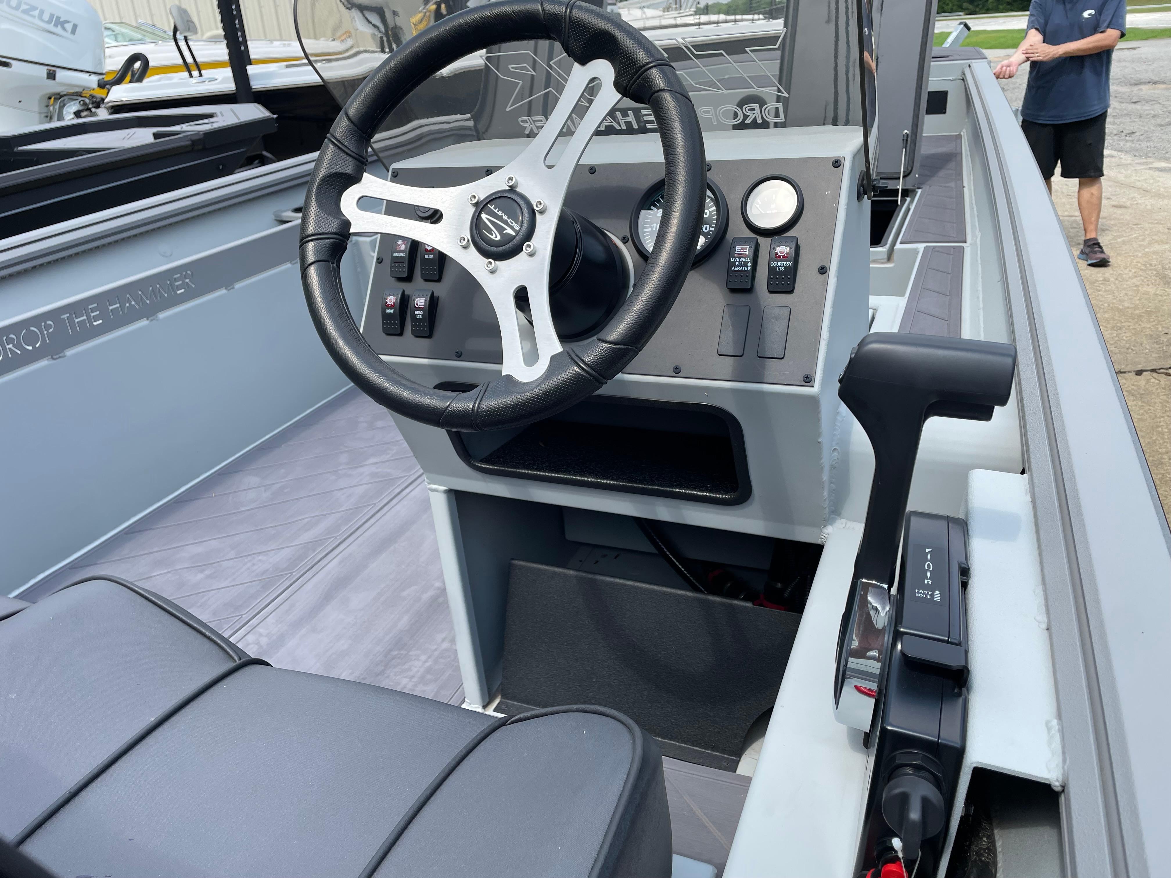 2024 Thor 1860 Lake Hammer Side Console Center Console for sale ...