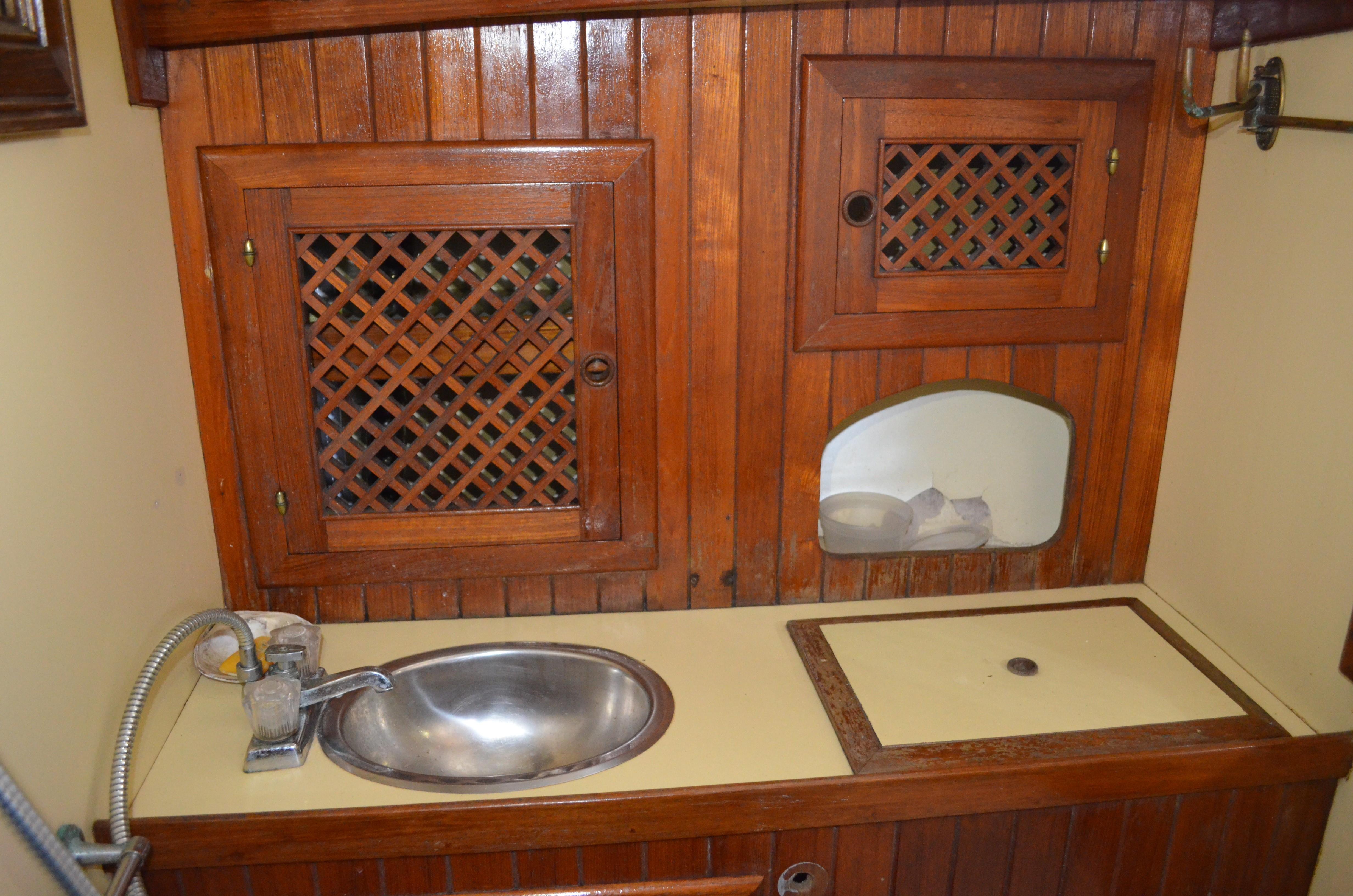 1982 Young Sun Cutter Cutter for sale - YachtWorld