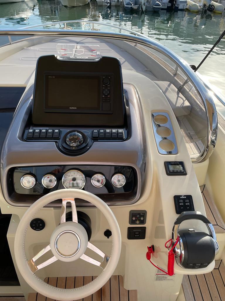 2021 Invictus GT280 Express Cruiser for sale - YachtWorld