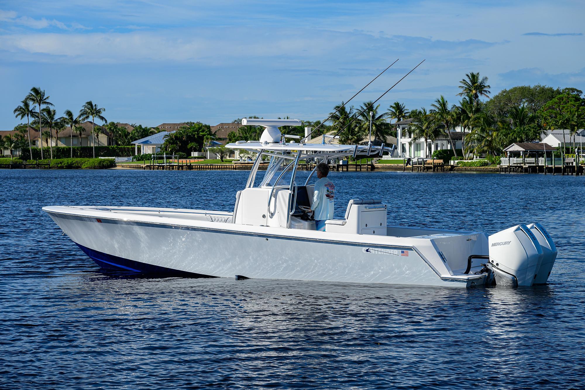 2022 Contender 32ST Centre Console for sale - YachtWorld