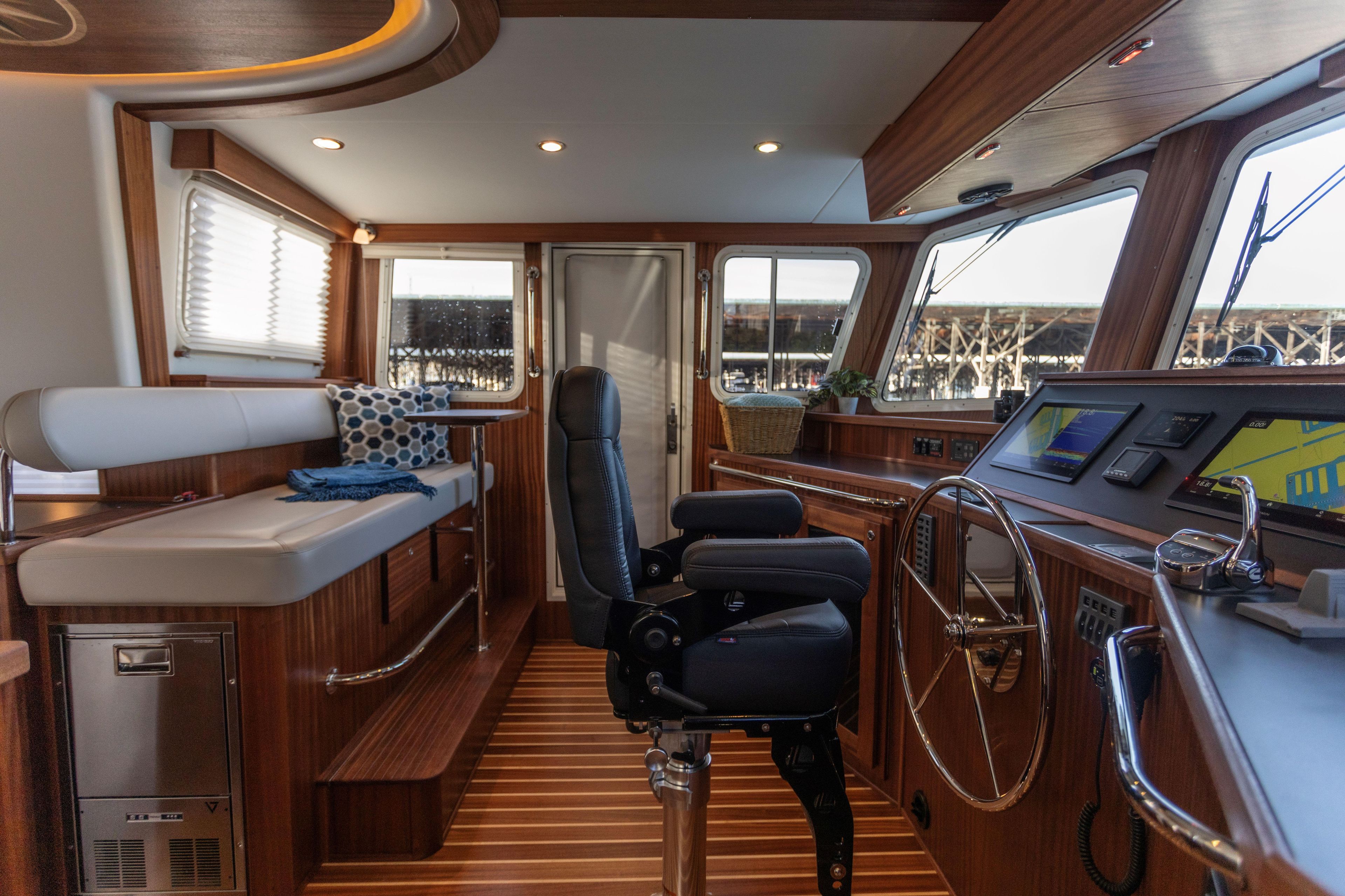 2026 American Tug 435 Express Cruiser for sale - YachtWorld